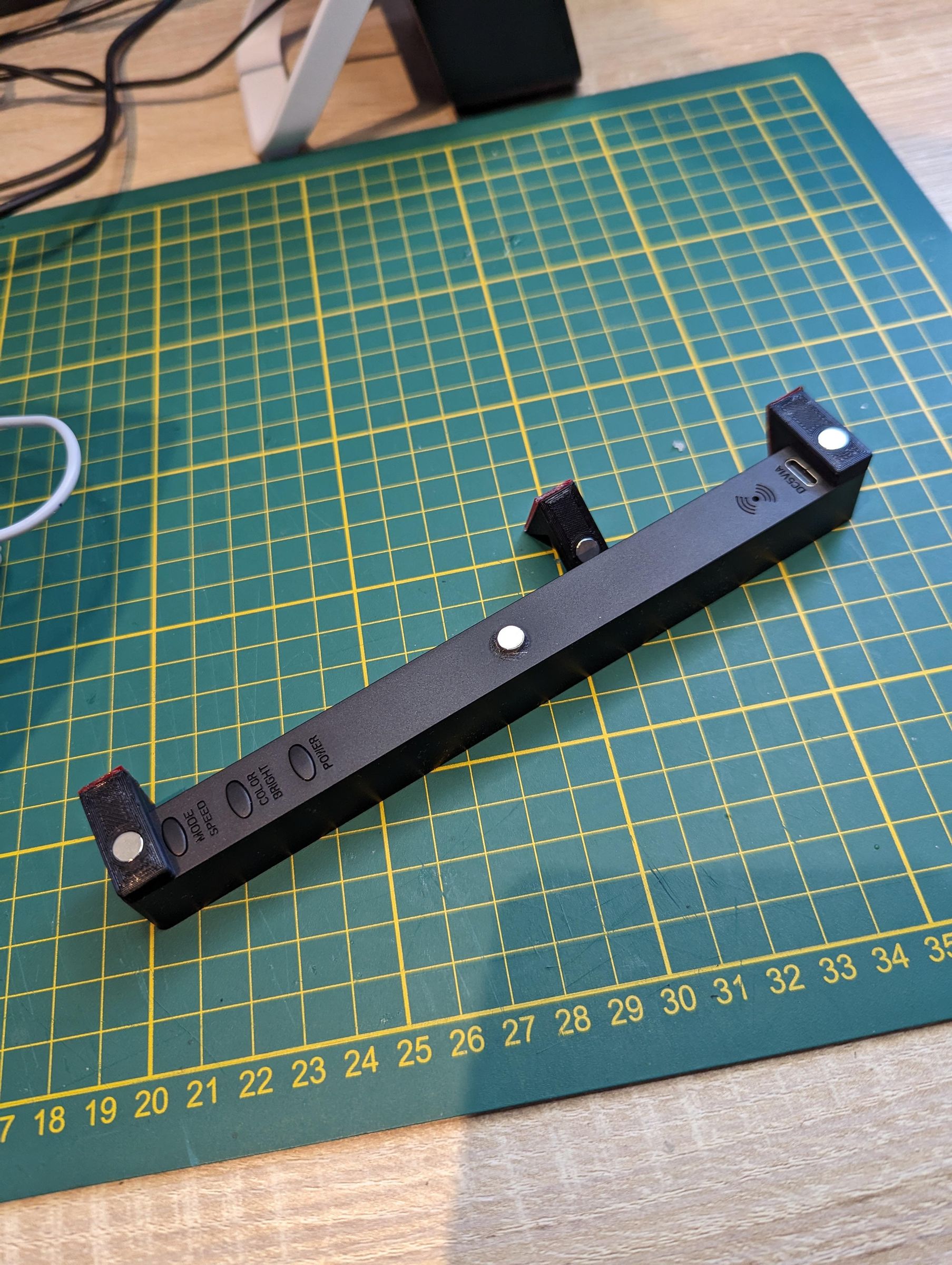 Responsive Soundbars for Speakers : 7 Steps (with Pictures) - Instructables