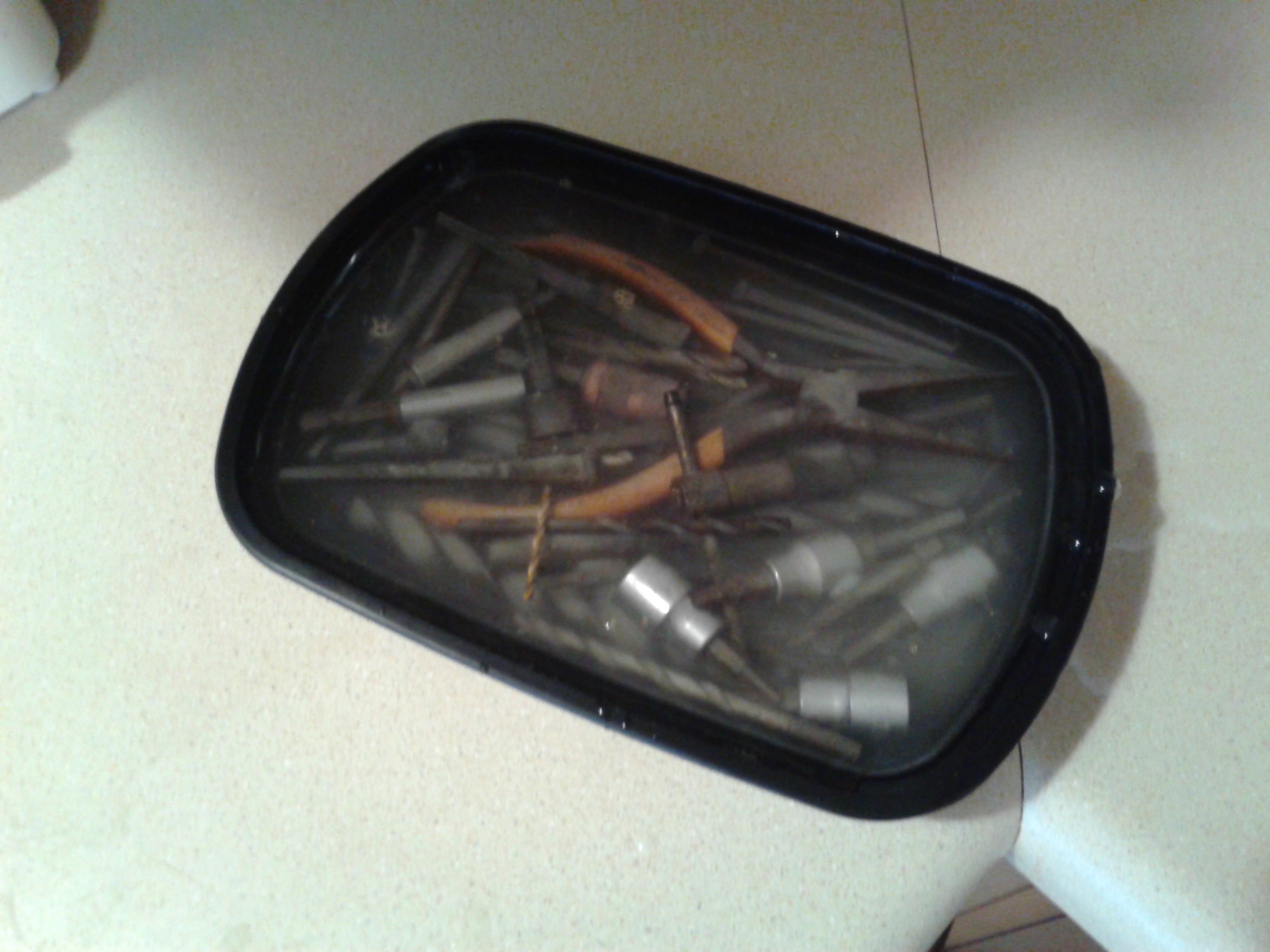 Cleaning Rust Off of Tools Without Harsh Chemicals : 4 Steps (with ...