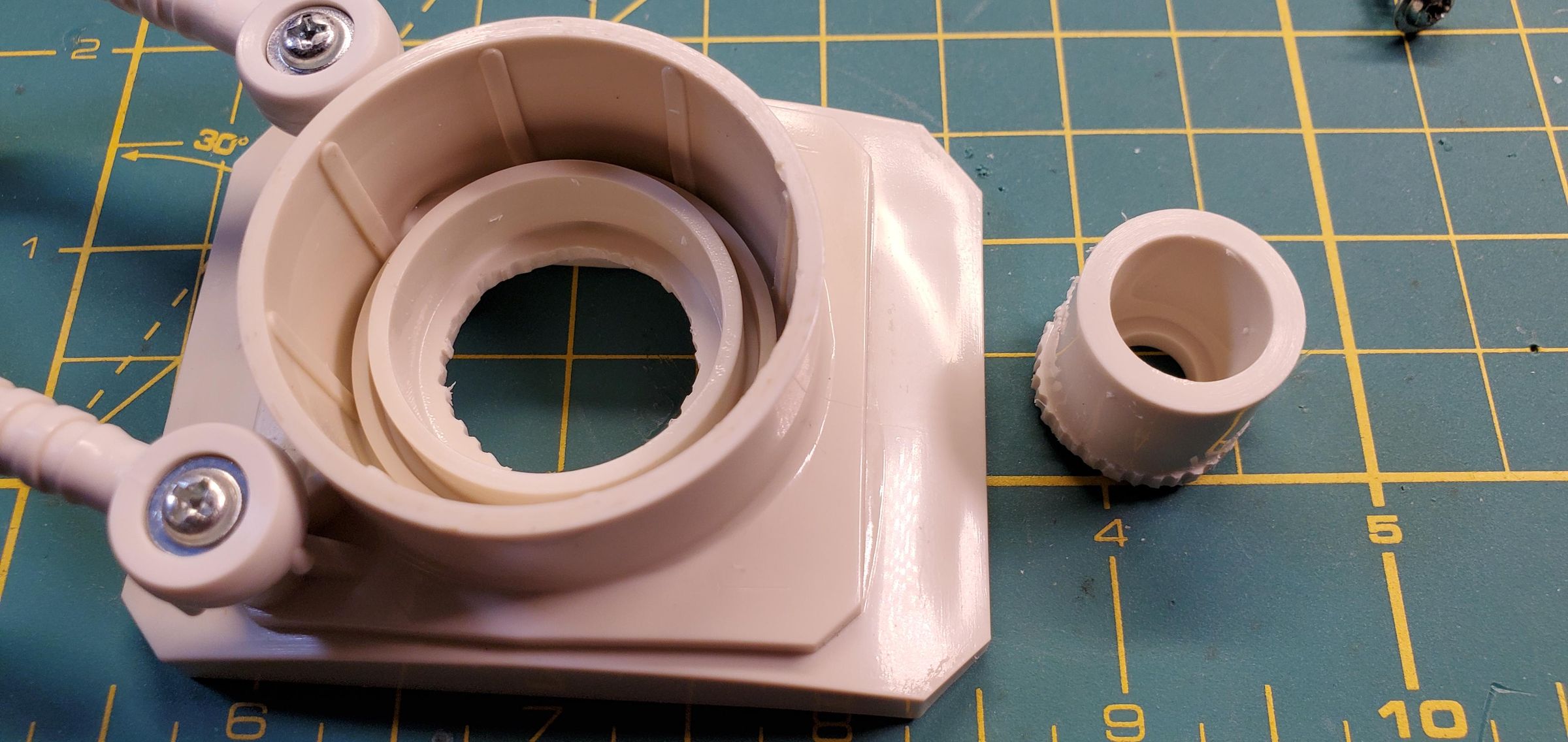 Omnibot Shoulder Servo Modification : 7 Steps (with Pictures) - Instructables