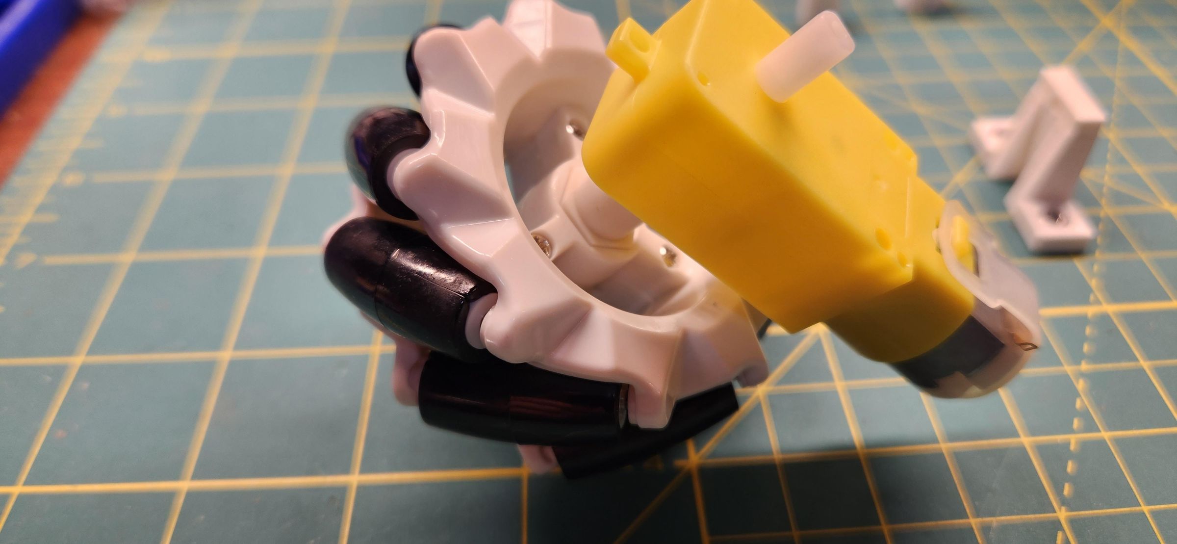 Omnibot Drive Base Modification : 5 Steps (with Pictures) - Instructables