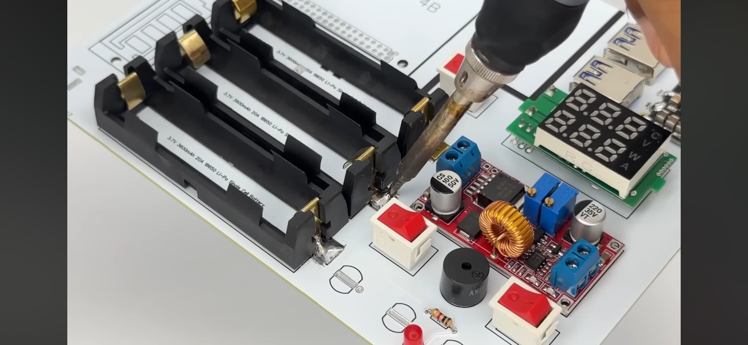 Portable DIY Electronics Workstation : 19 Steps (with Pictures ...