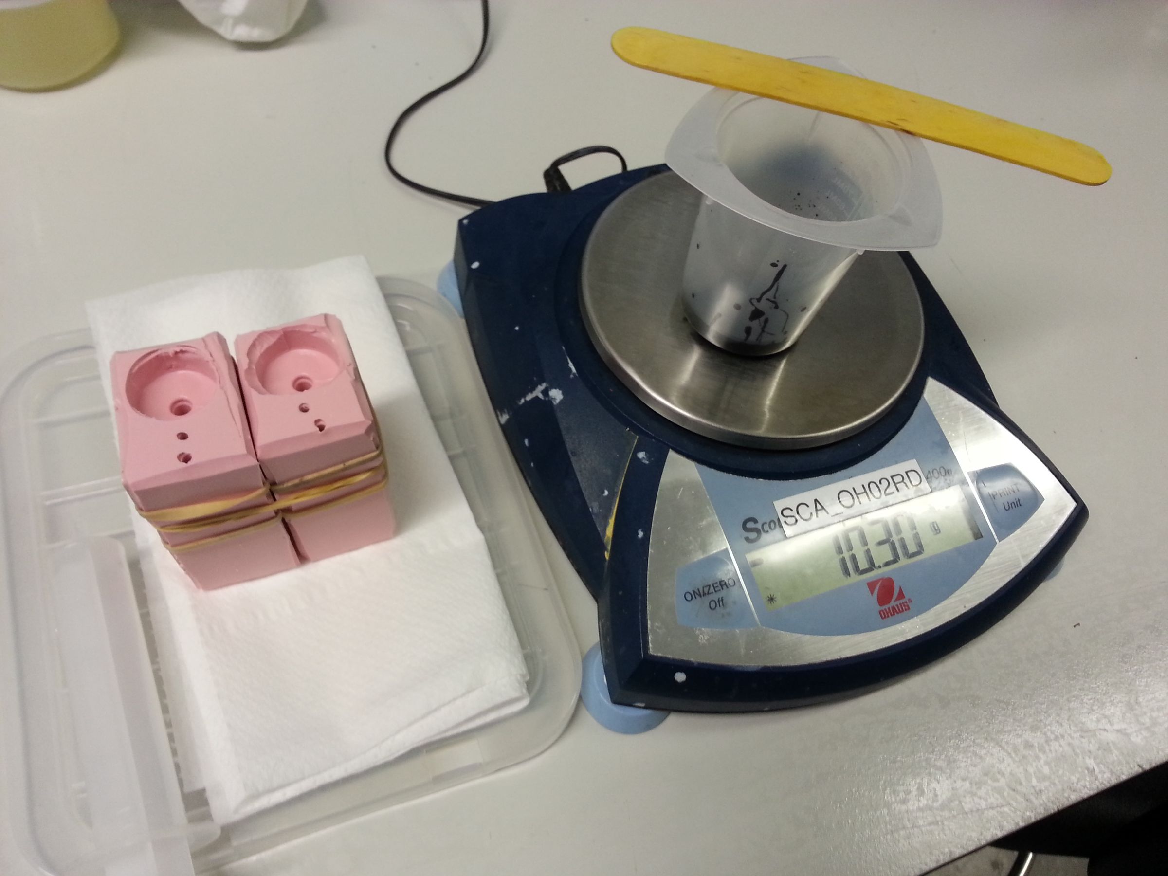 Casting Detailed Parts: Prosthetic Fingers (That Glow, Change Colour ...