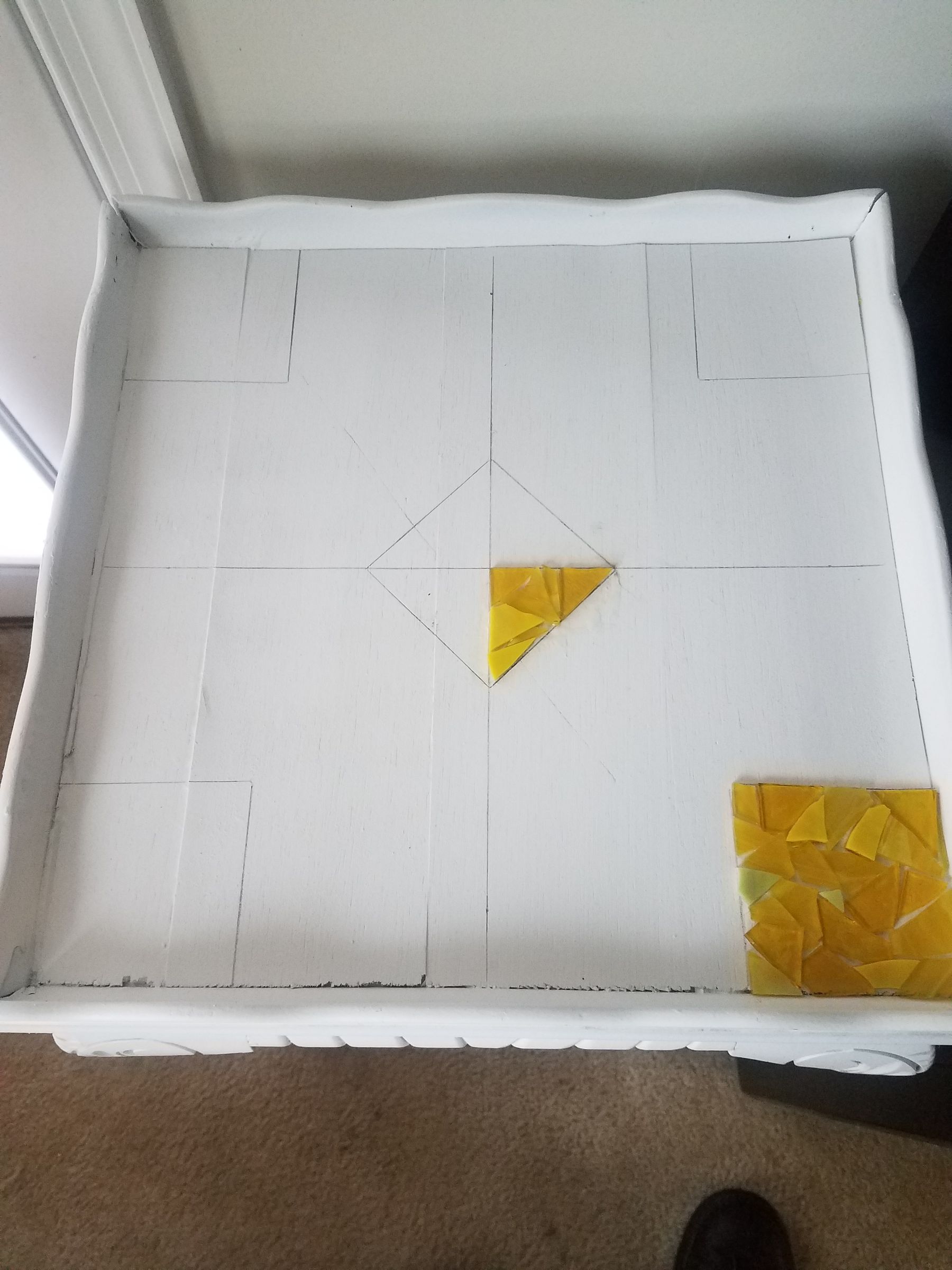 Stained Glass Mosaic Table : 8 Steps (with Pictures) - Instructables