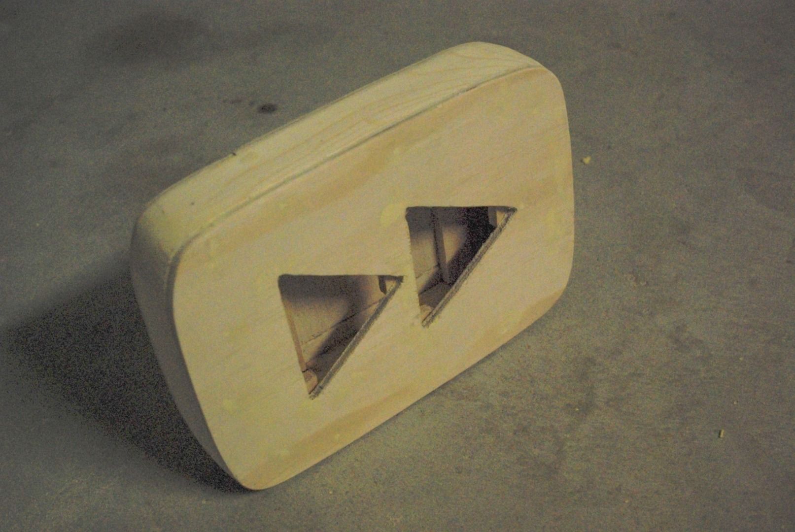 Youtube Rewind Button : 9 Steps (with Pictures) - Instructables