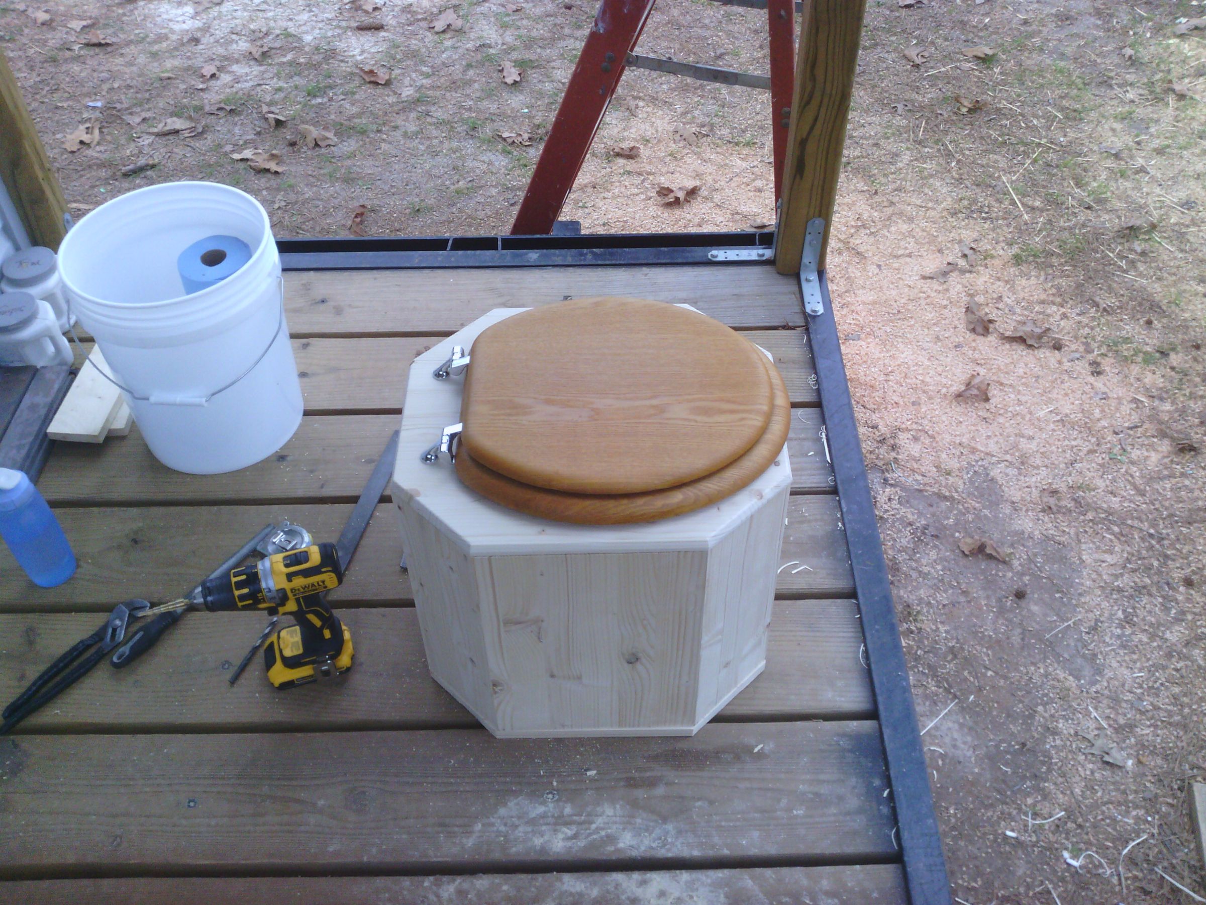 My Composting Toilet : 9 Steps (with Pictures) - Instructables
