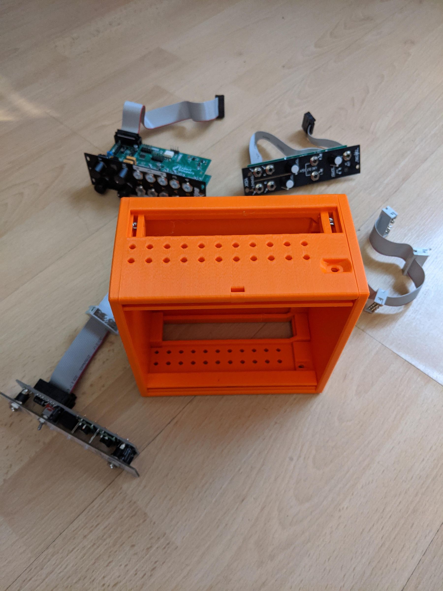 3D Printed Eurorack Case (with Pictures) - Instructables