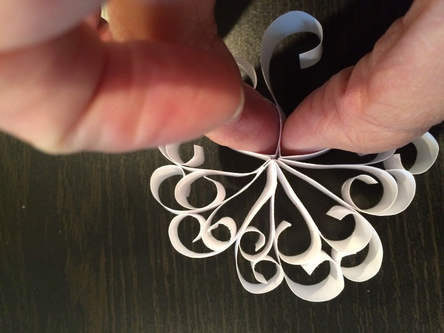 3D Paper Snowflakes : 8 Steps (with Pictures) - Instructables