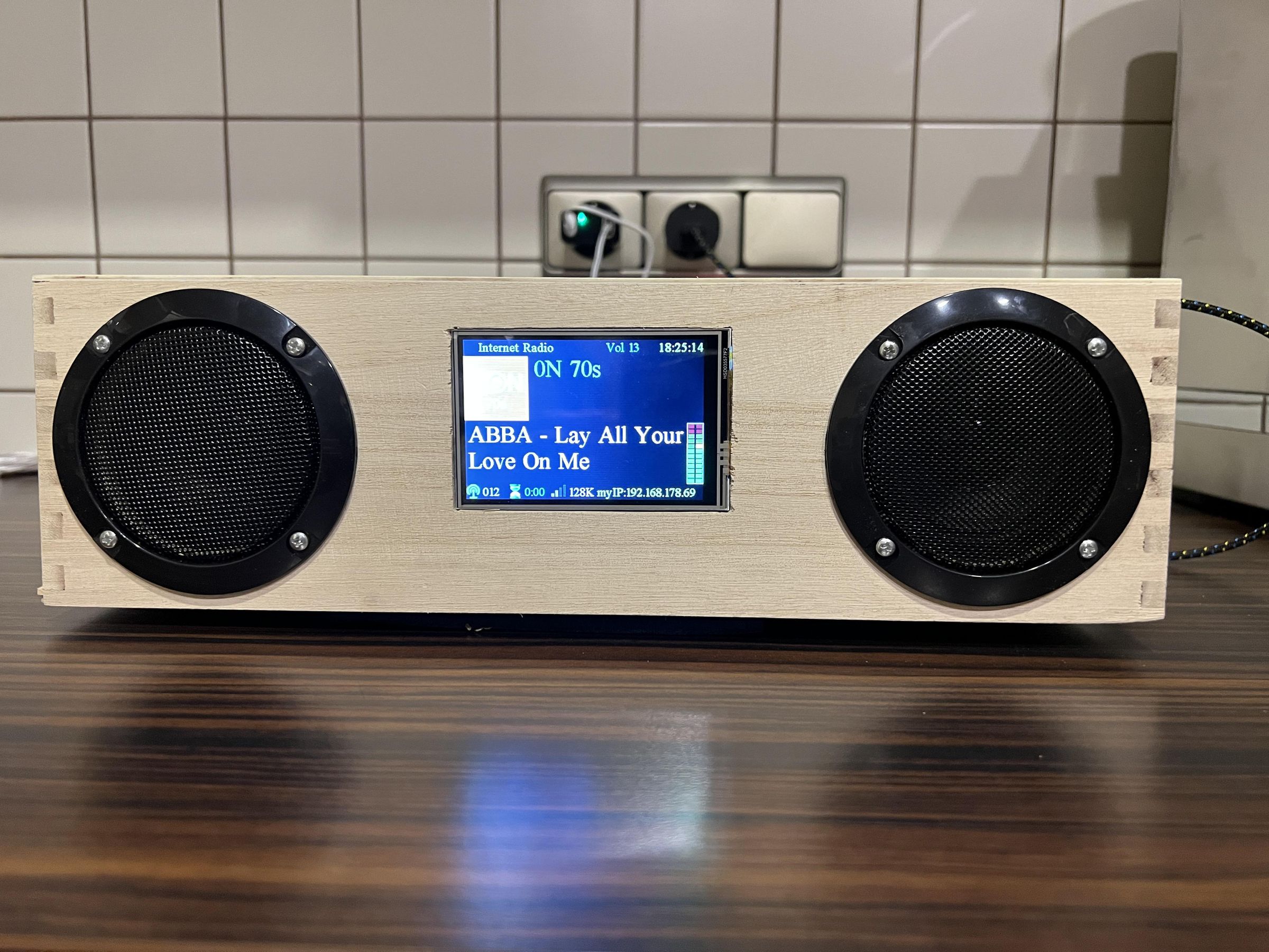 ESP32 Internet Radio, MP3 Player , and Alarm Clock : 6 Steps ...