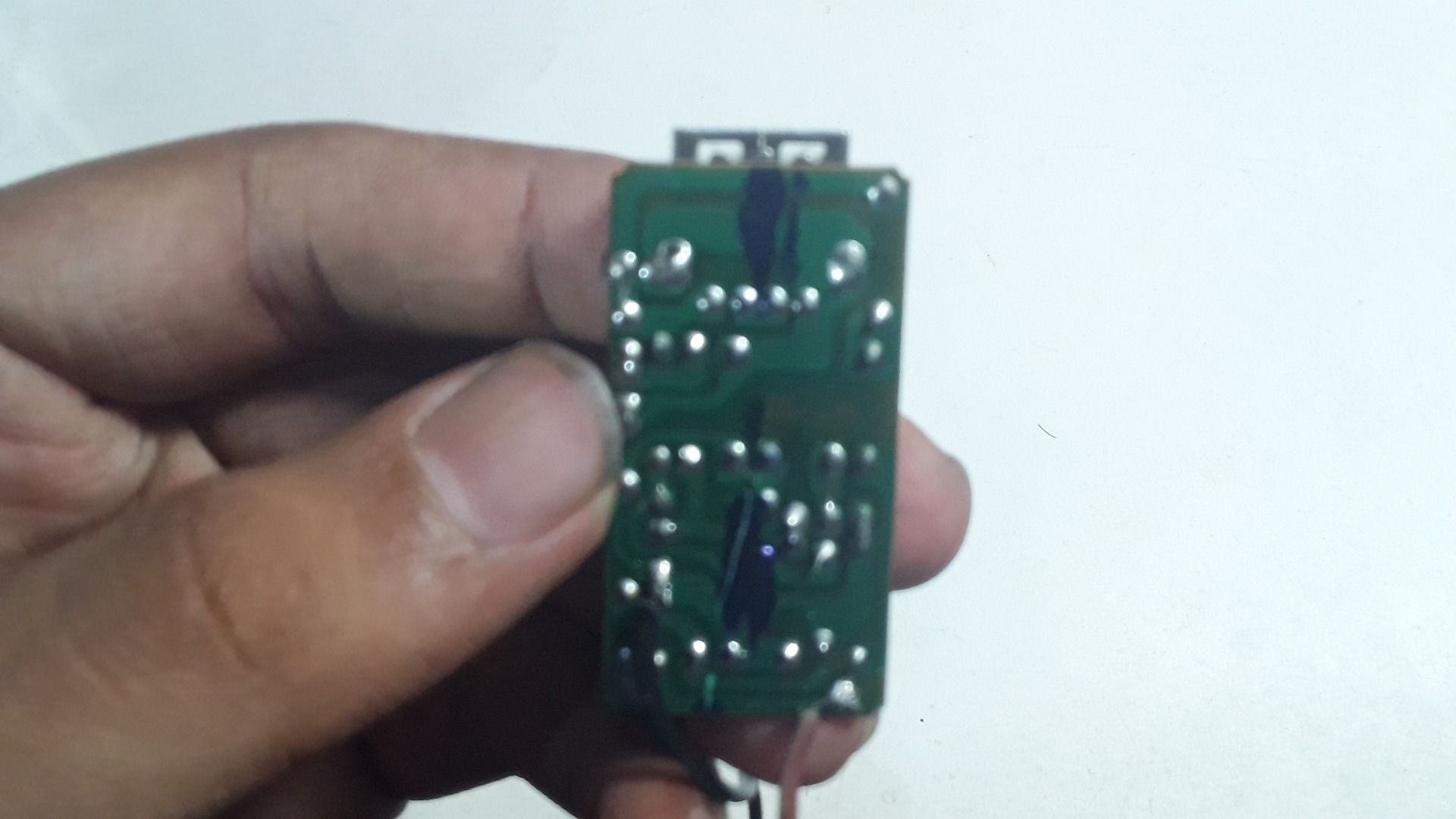 Usb Wall Outlet Hack : 9 Steps (with Pictures) - Instructables