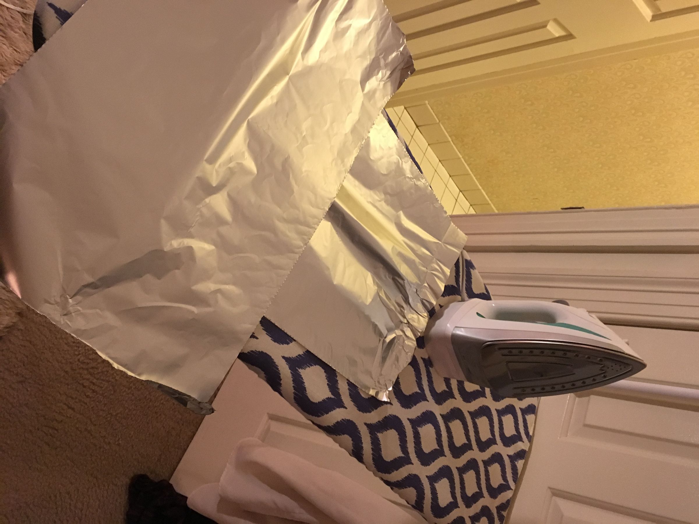 Decorative Window Draft Reducer From Recycled Plastic Bags : 15 Steps ...