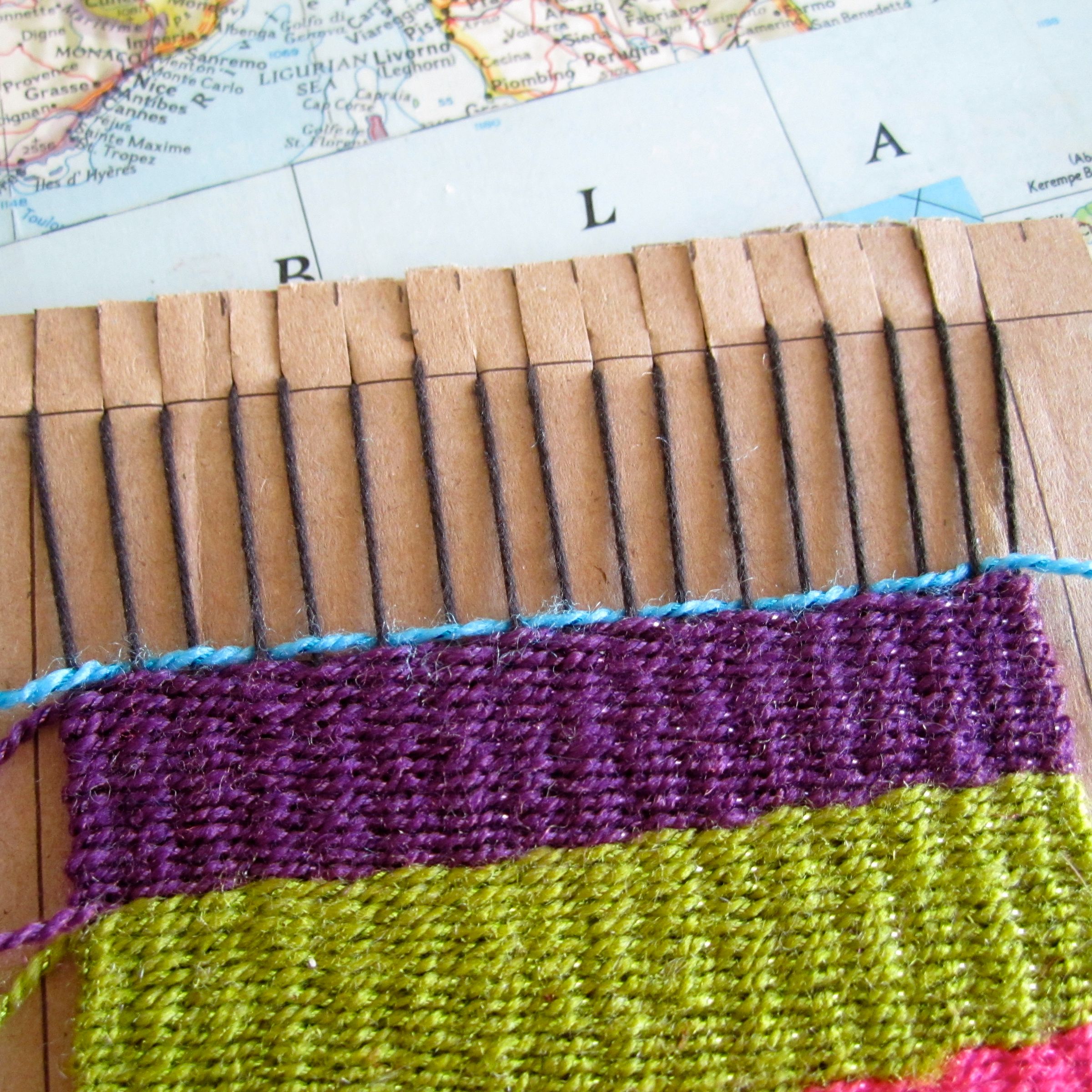 How to Weave on a Cardboard Loom : 9 Steps (with Pictures) - Instructables