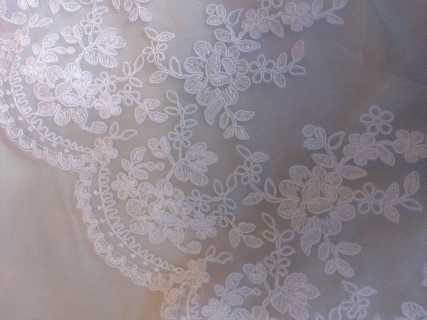 Silk and Lace Wedding Dress : 4 Steps (with Pictures) - Instructables