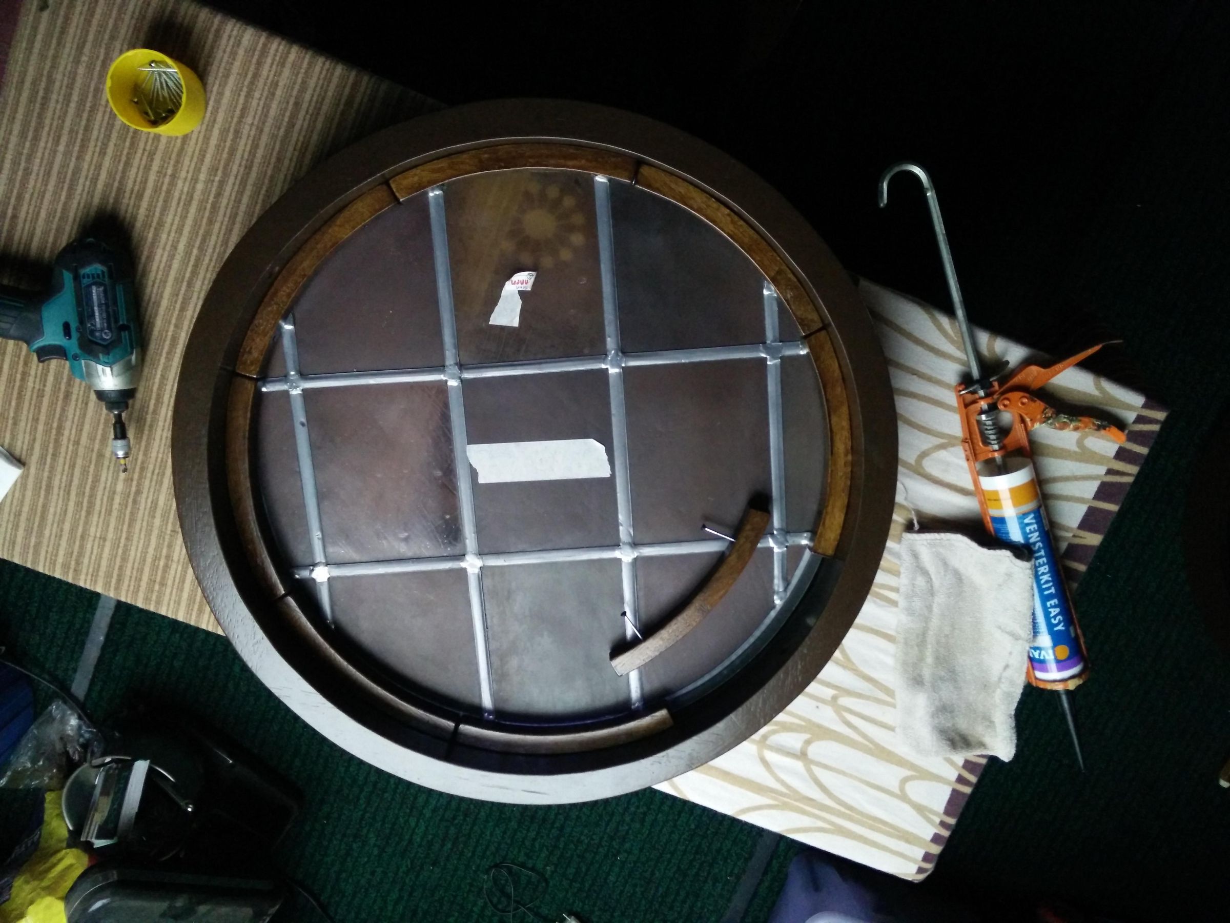 How to Make a Round Window Frame : 6 Steps (with Pictures) - Instructables