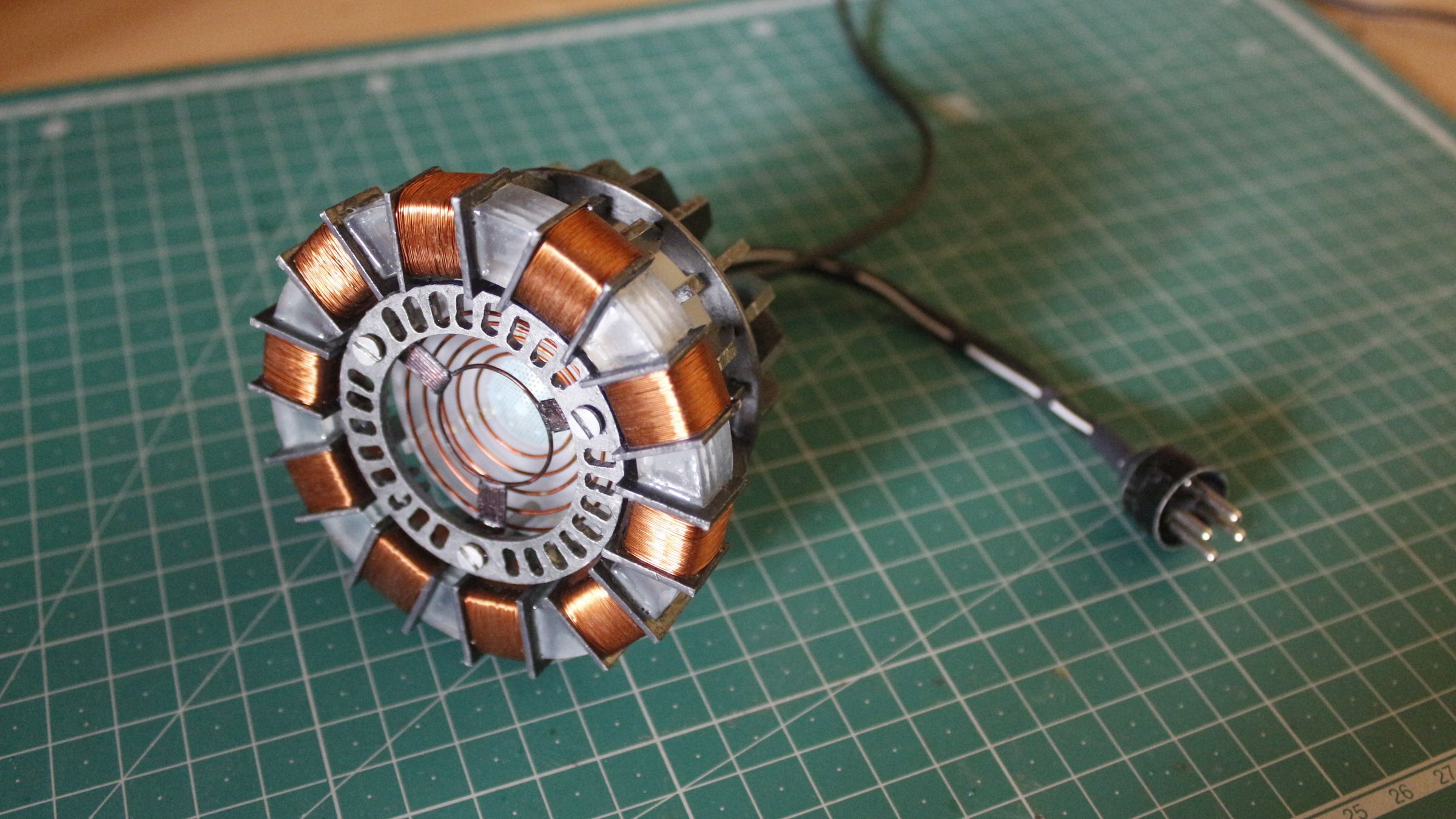 Easy MK1 Arc Reactor Replica (From Iron Man Movie) : 18 Steps (with ...