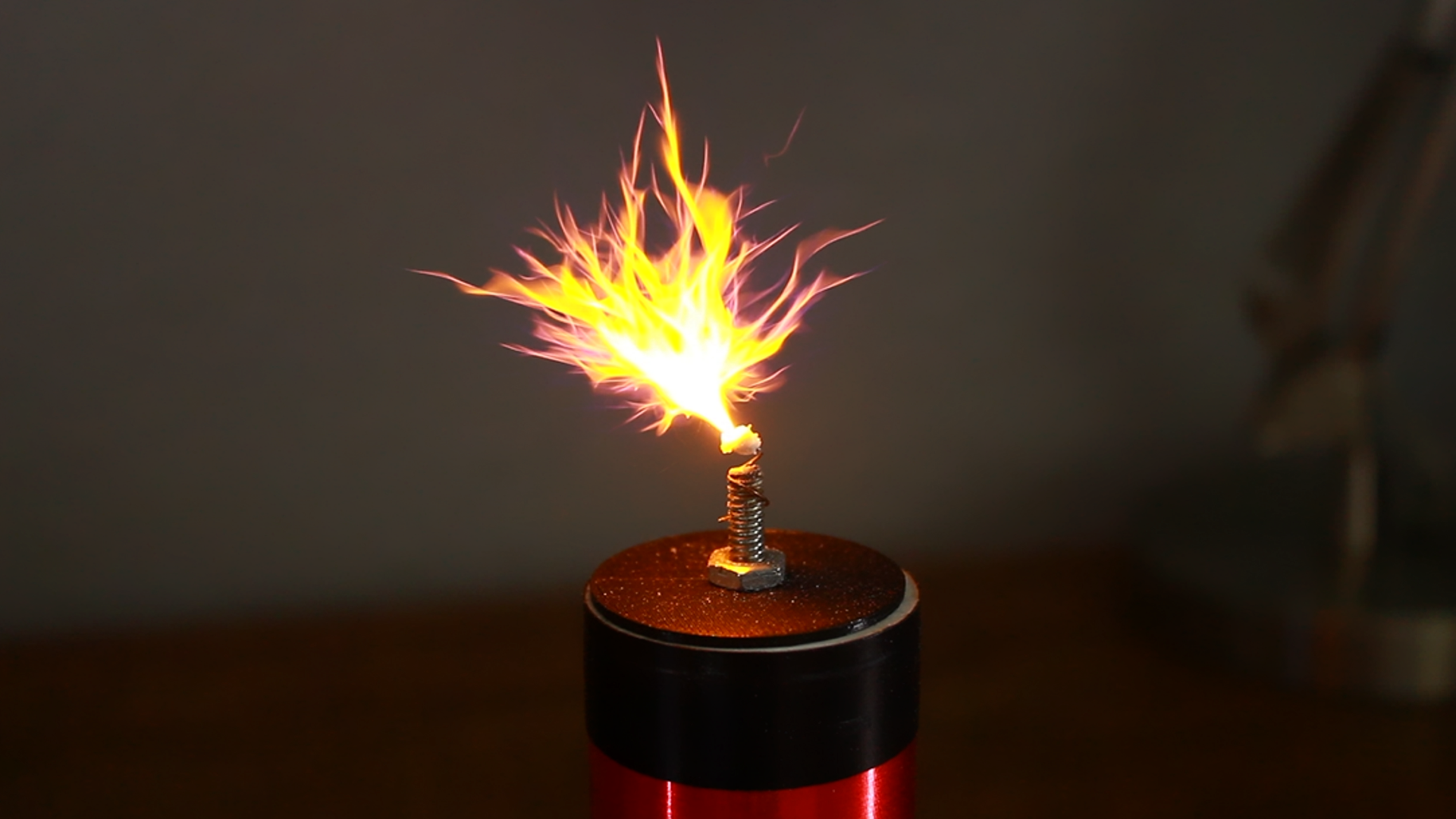 Making the Ultimate Class-E Musical Tesla Coil (Single-FET SSTC) | a ...