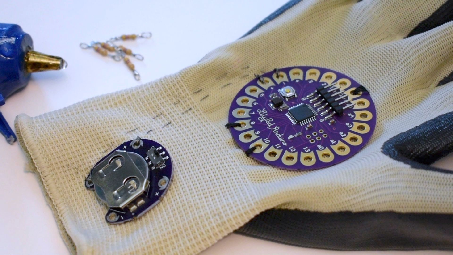 Flex Sensor Glove : 7 Steps - Instructables