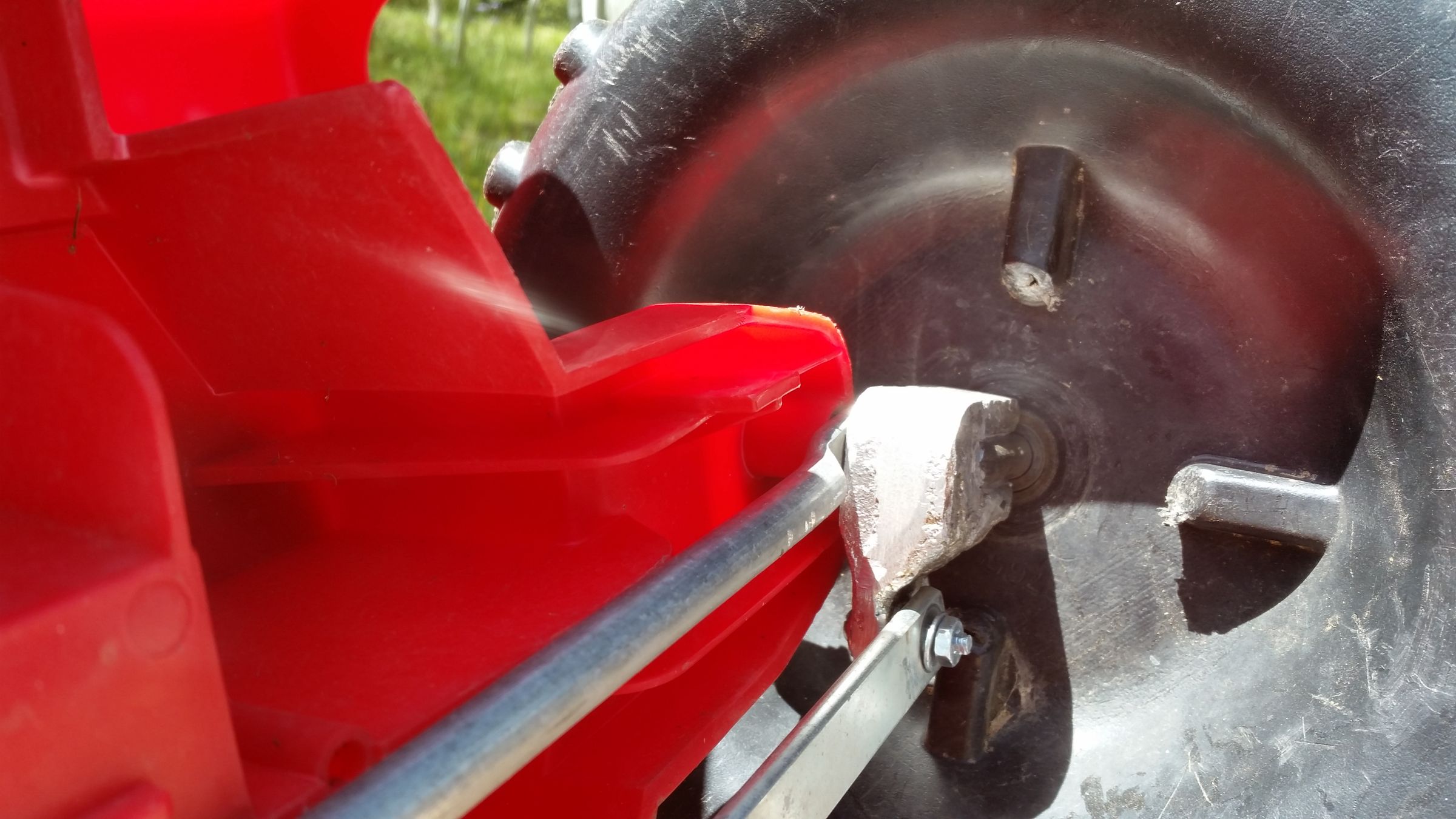 DIY Power Wheels Steering Knuckles : 5 Steps (with Pictures ...
