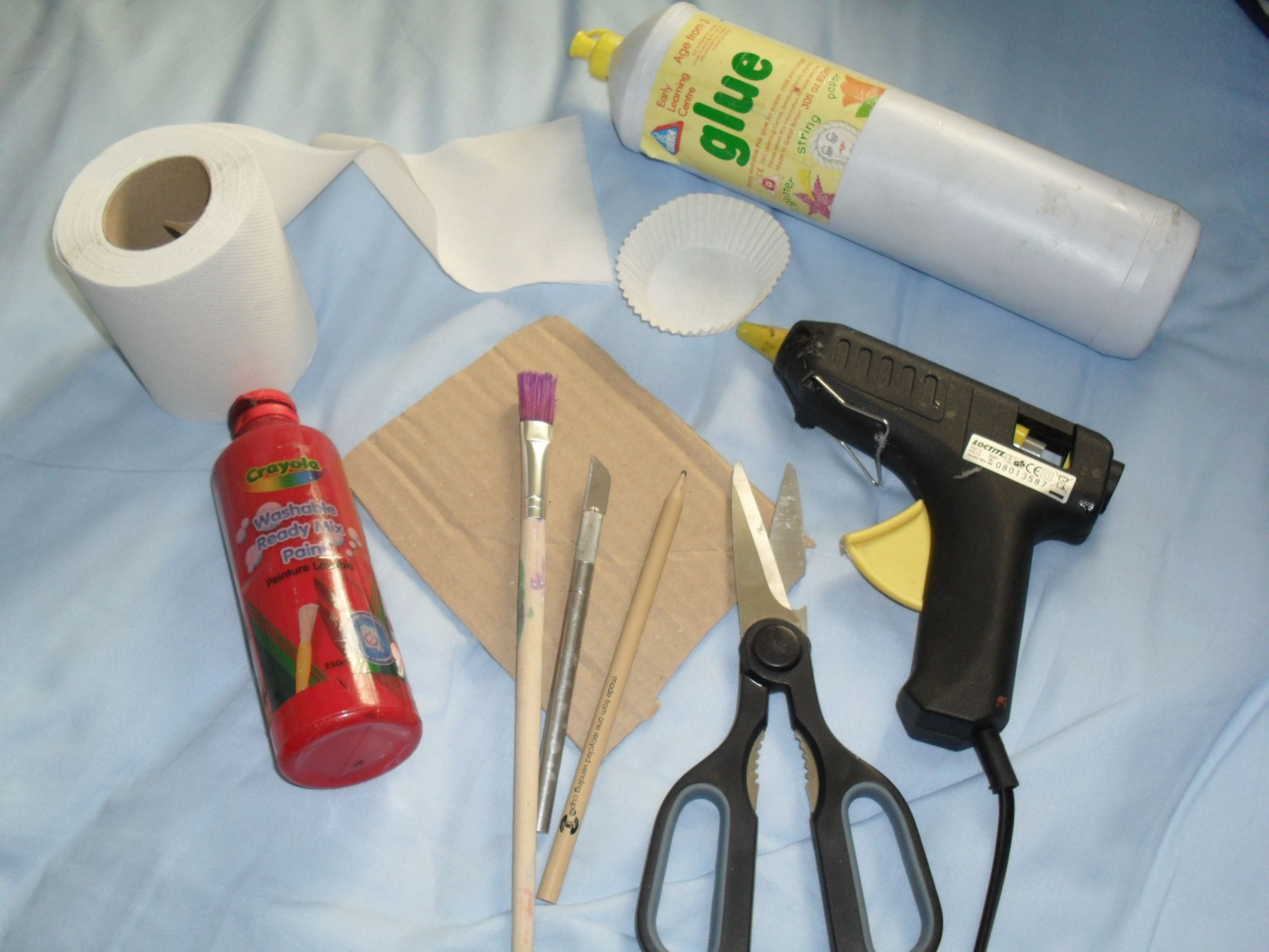 Cardboard Props: How to Make a Prop Cake (French Fancies) : 10 Steps ...