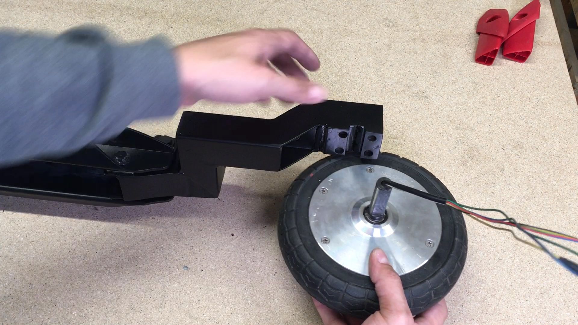 DIY: Electric Scooter Conversion With Hoverboard Parts : 16 Steps (with ...