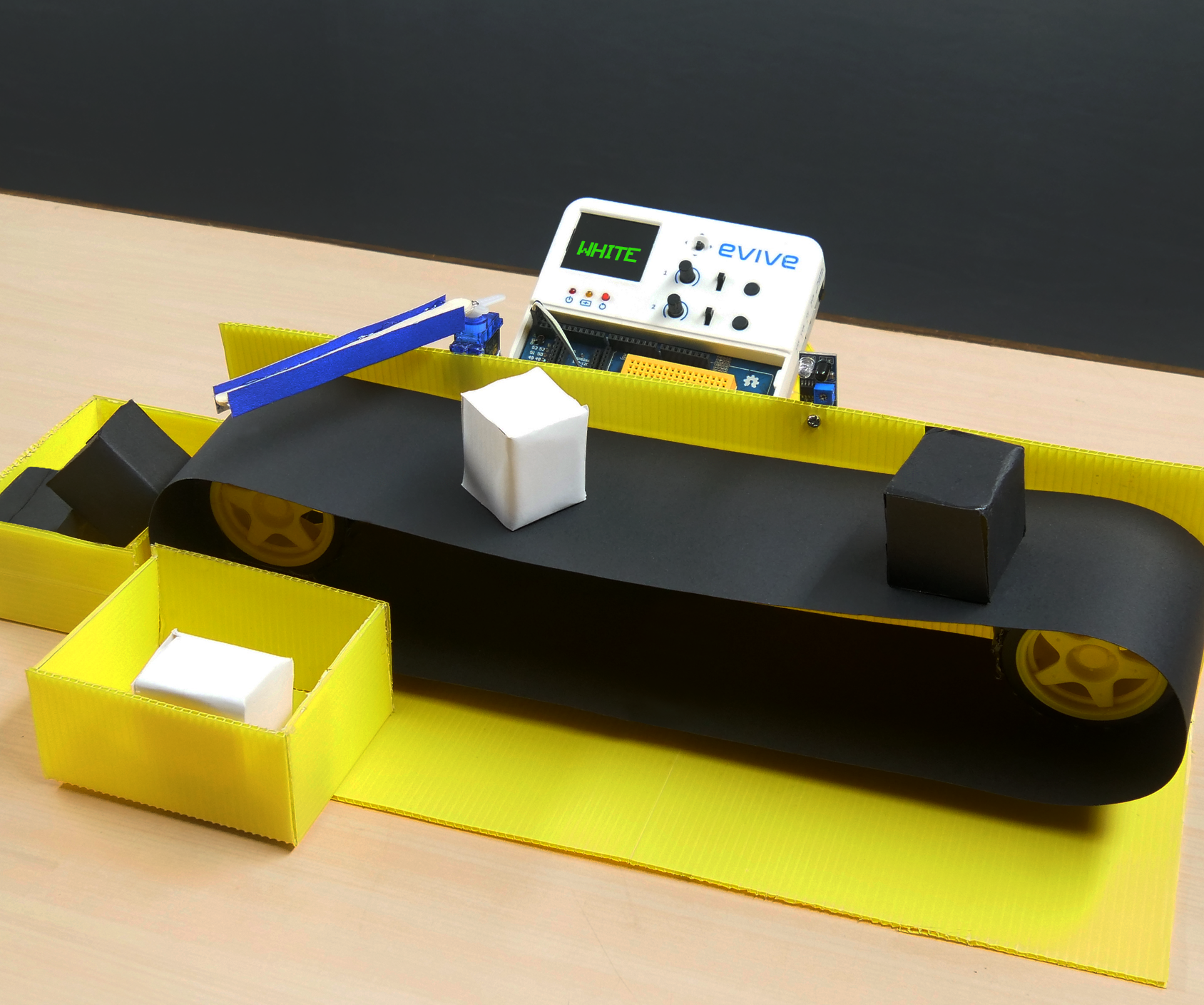 Color Sorting Machine Using Evive- Arduino Based Embedded Platform : 10 ...