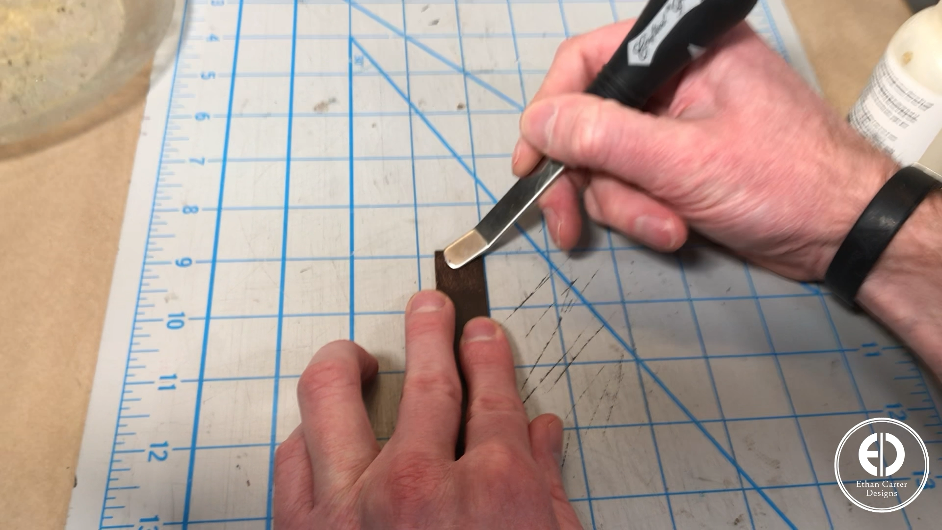 How to Make a Leather Pull Tab Minimalist Wallet (Free Template!) : 5 ...