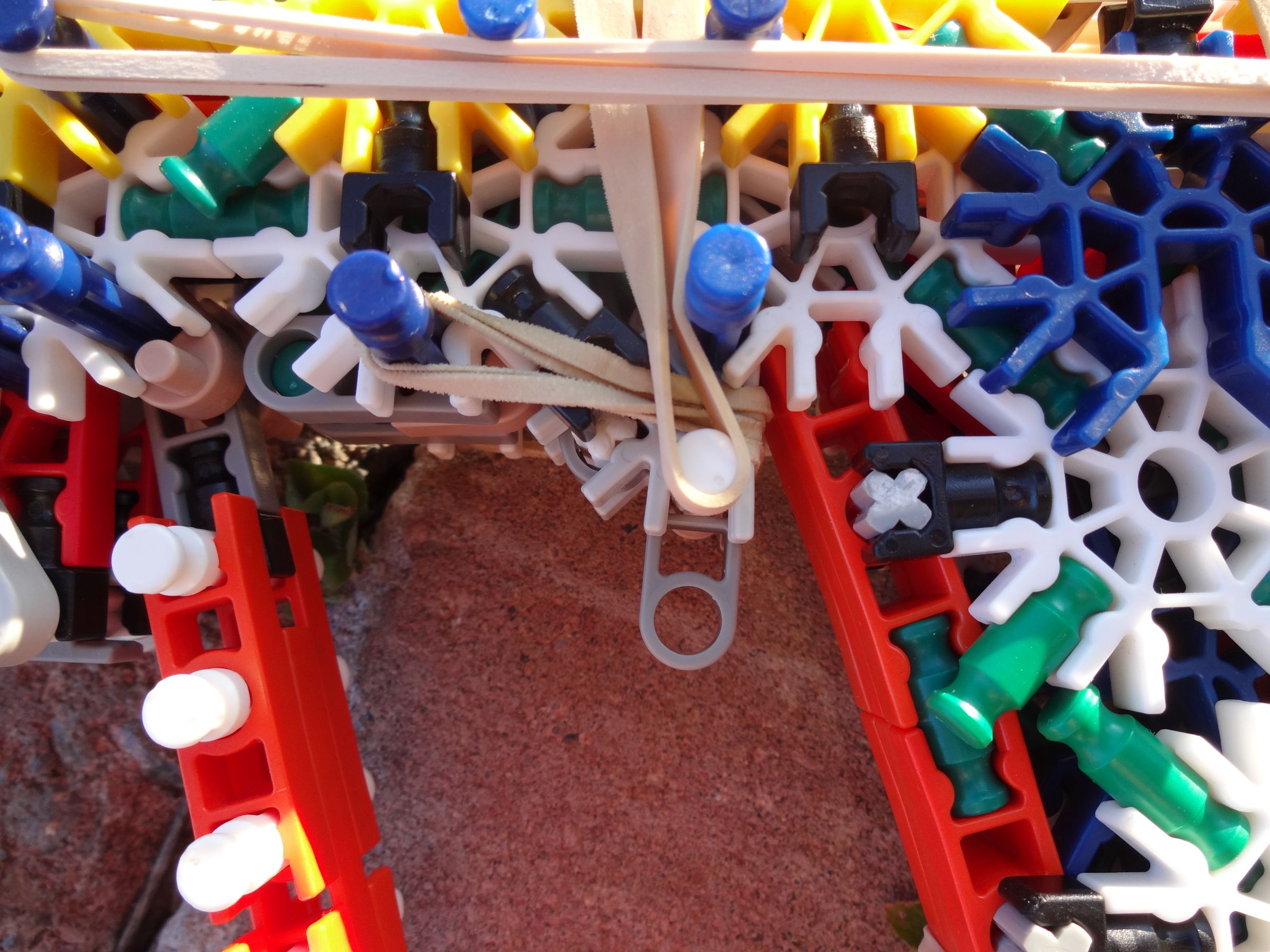 K'NEX M6G PDWS Magnum - Instructables