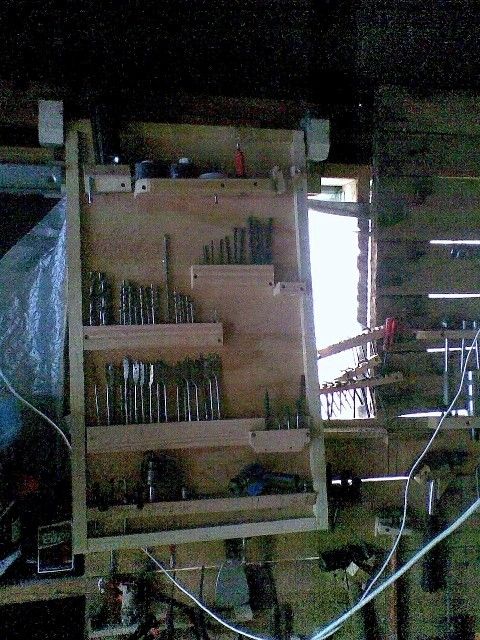 Tool Rack - Swing Away : 6 Steps - Instructables