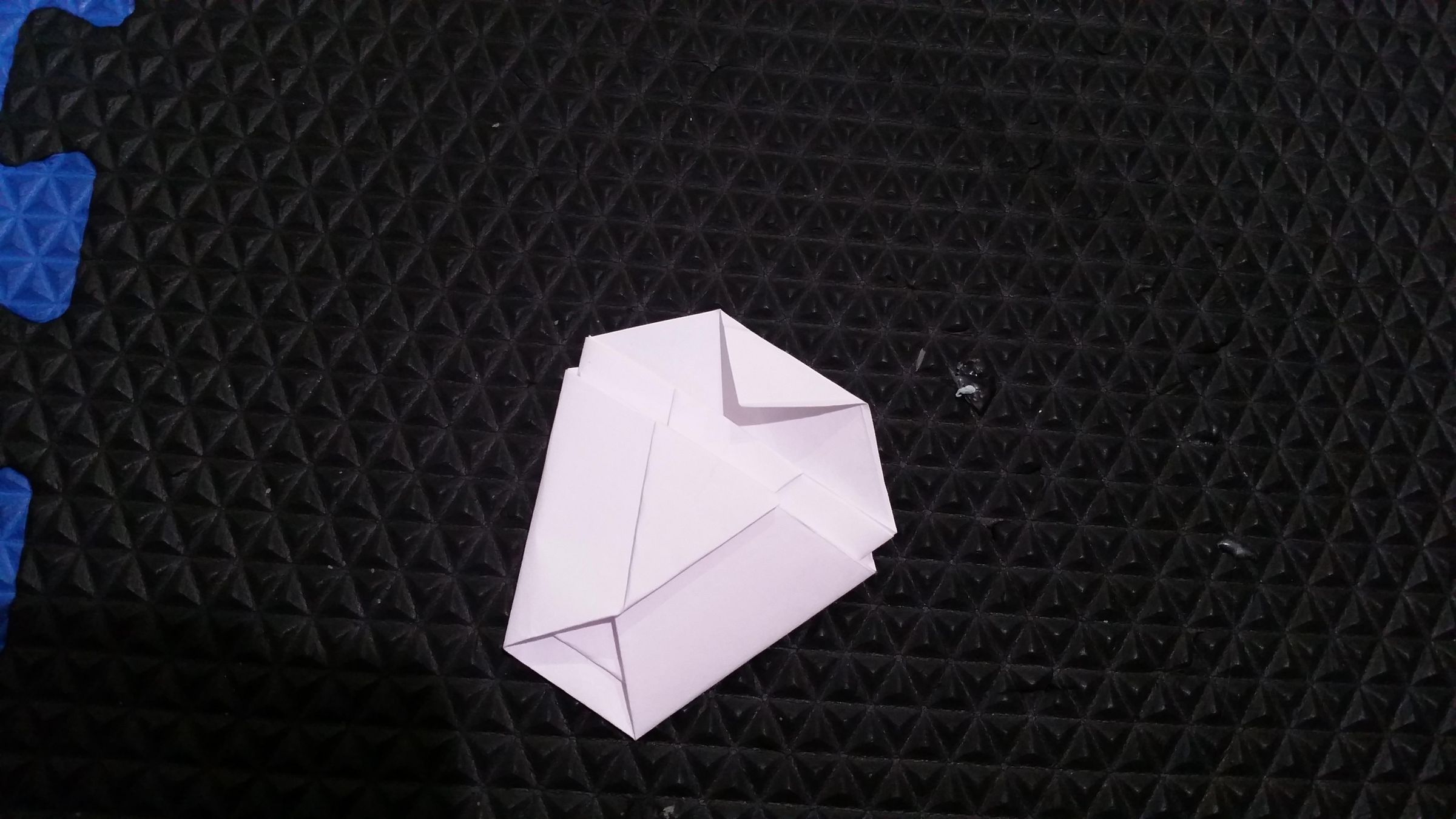 How to Make a Paper Worm Slinky : 5 Steps - Instructables