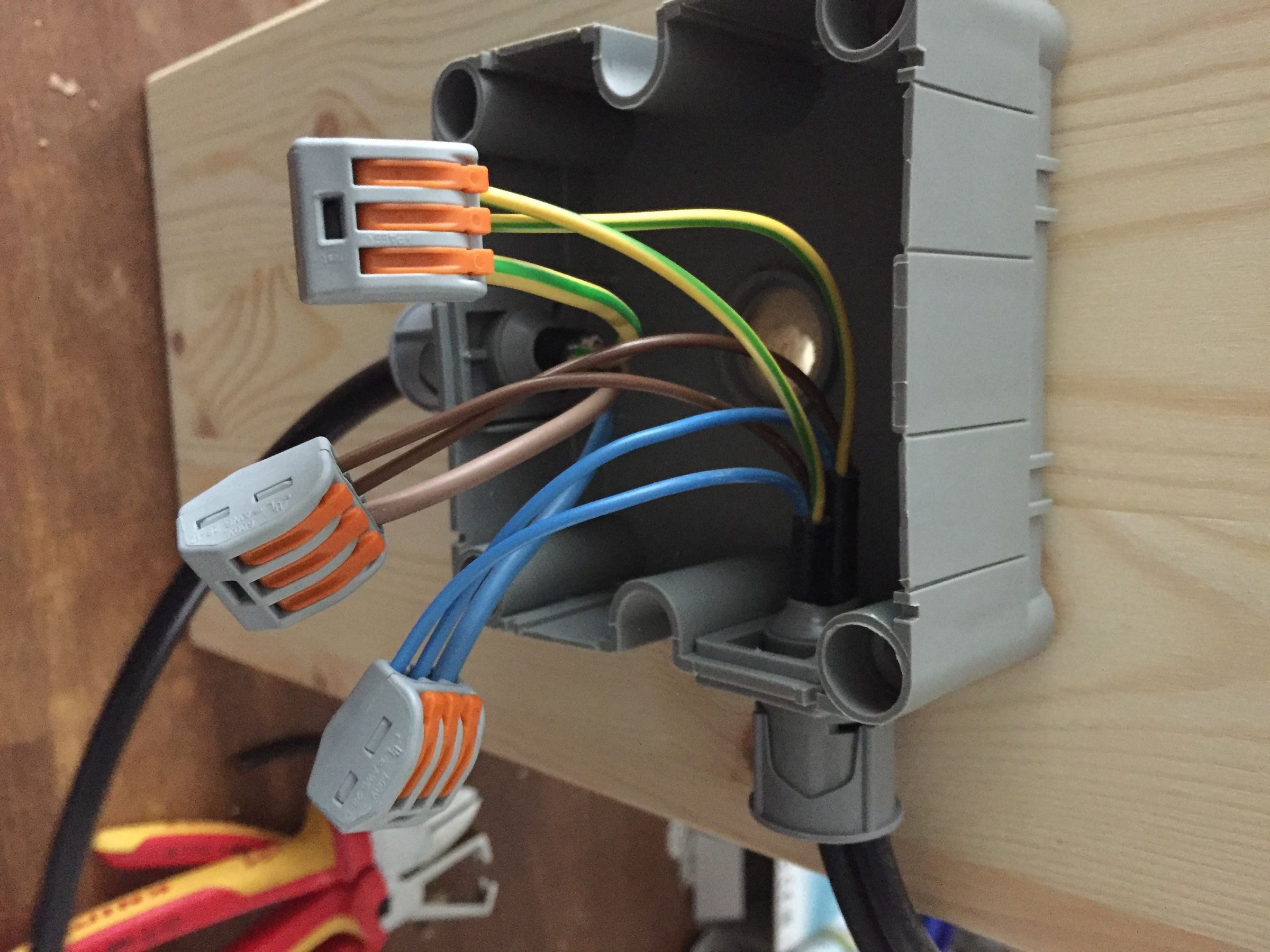 Toiletkast : 9 Steps - Instructables