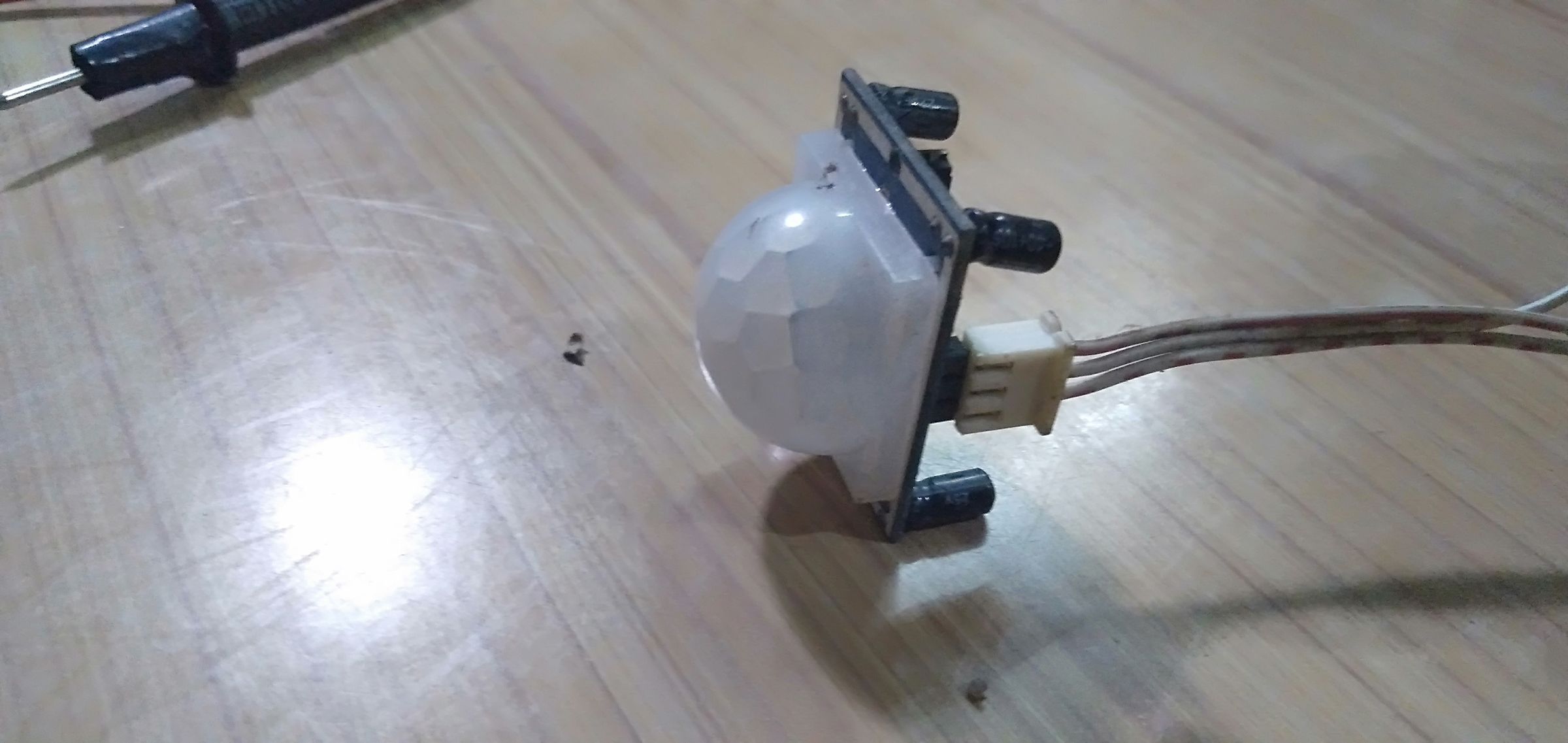 Vehicle Parking Alarm System Using PIR Sensor- DIY : 7 Steps (with ...