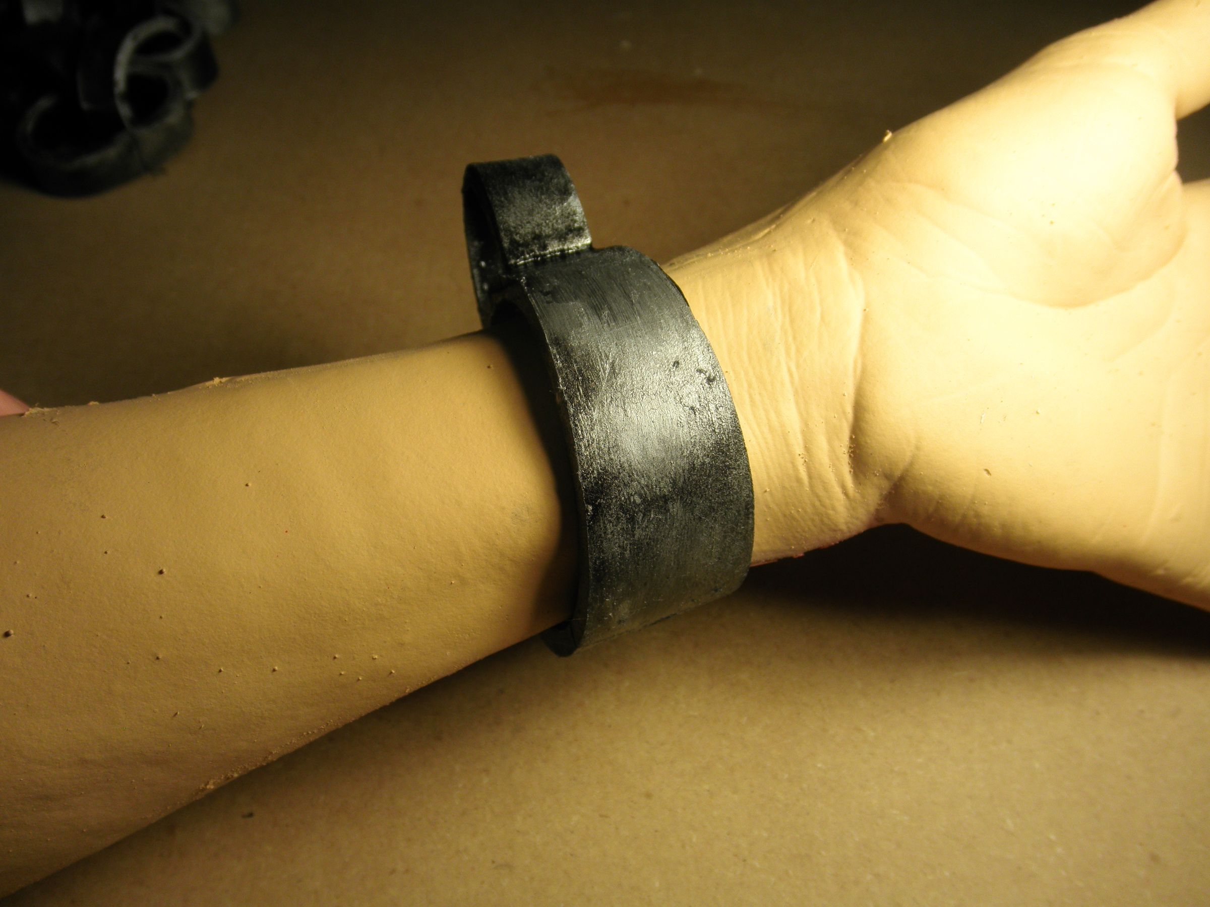 Severed Arm, Manacle, and Chain Decor : 5 Steps - Instructables