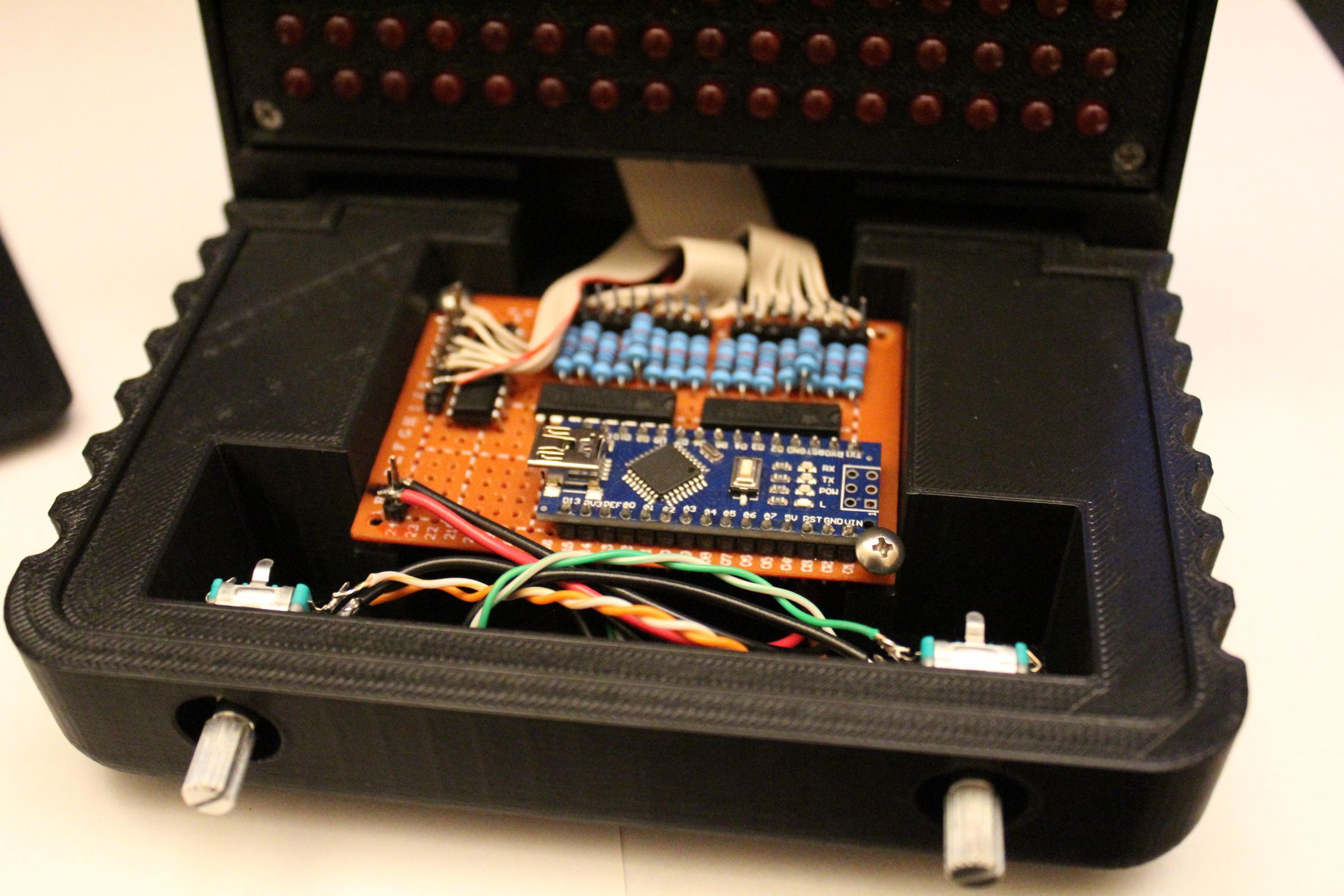 LED Pong : 7 Steps (with Pictures) - Instructables