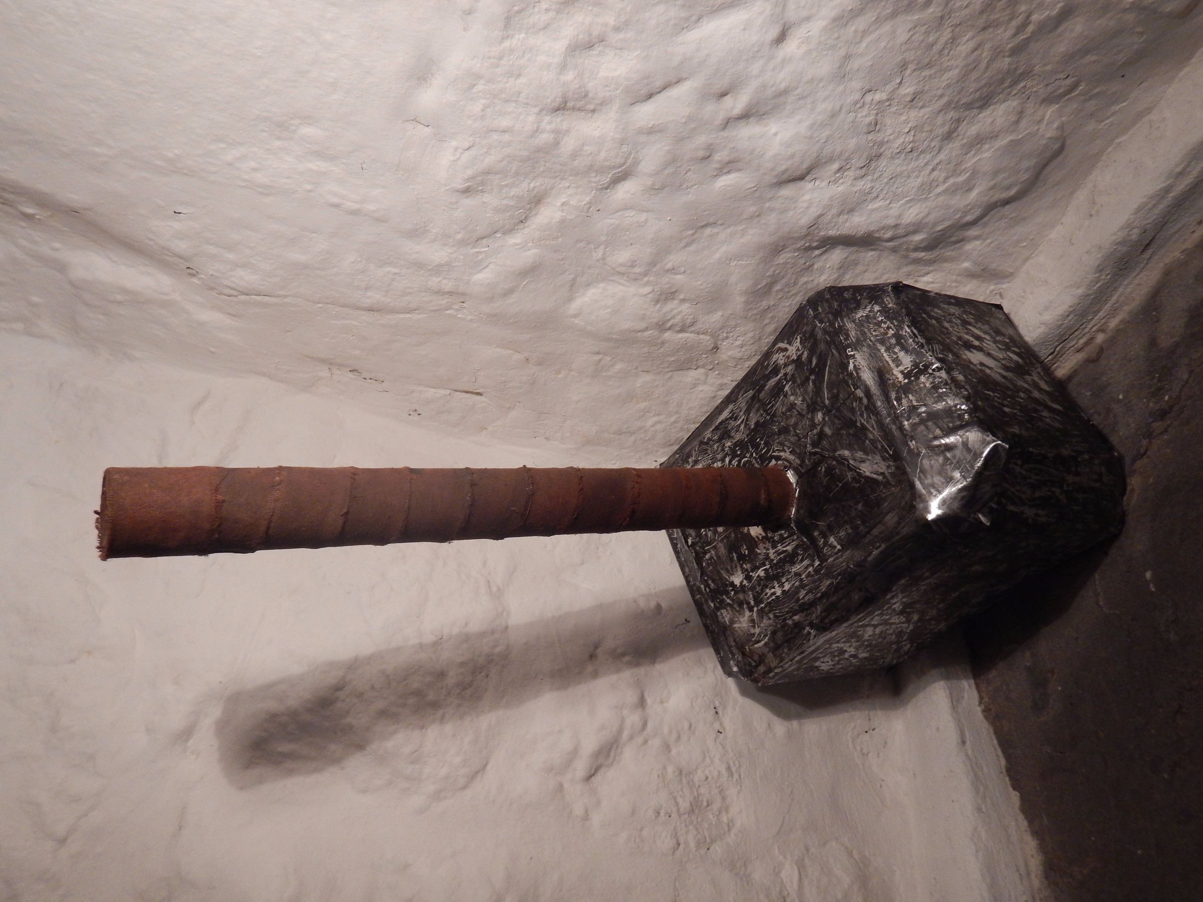 Cardboard Thor Hammer : 8 Steps (with Pictures) - Instructables