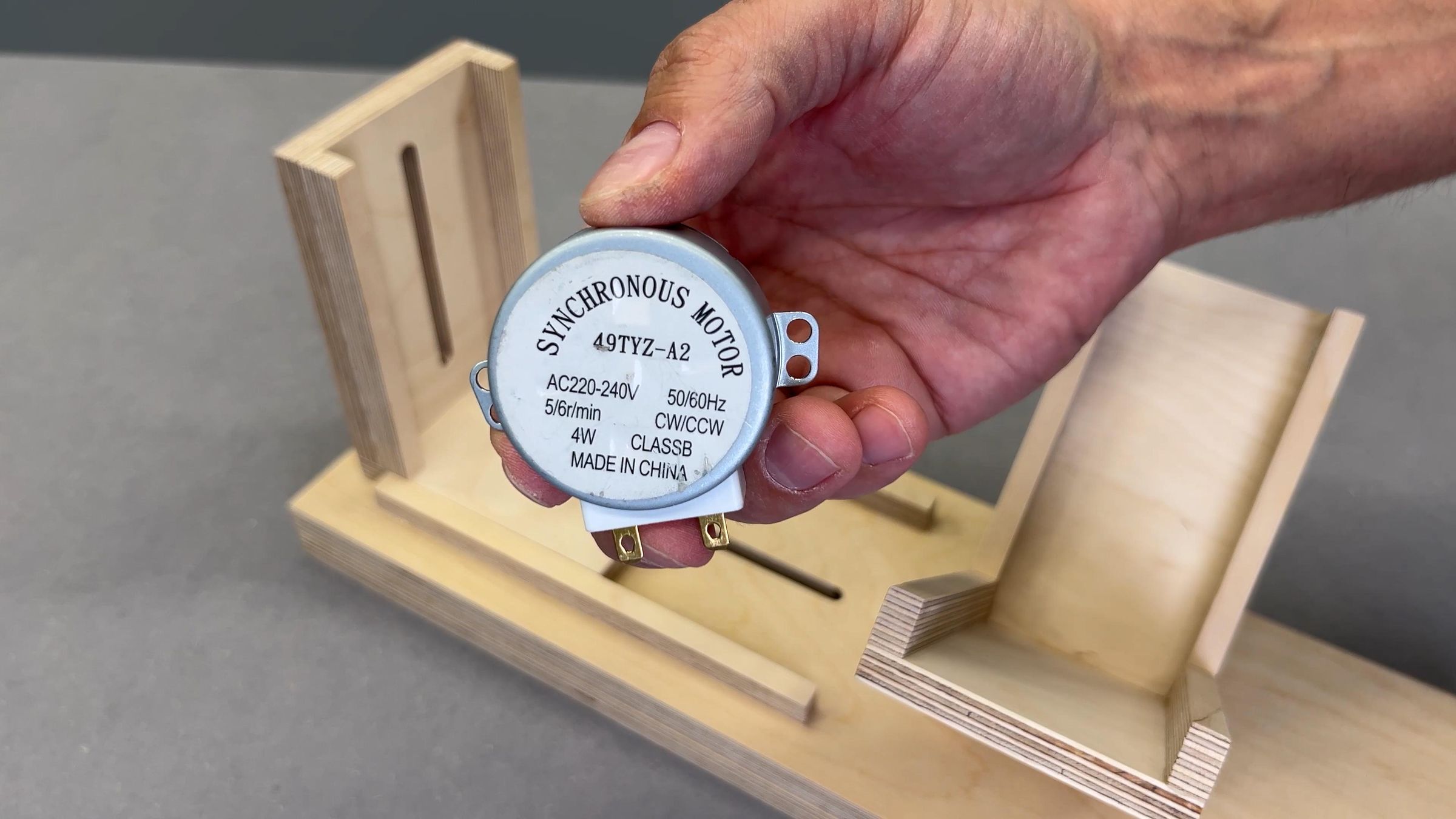 DIY Automated Glass Bottle Cutter : 25 Steps (with Pictures ...