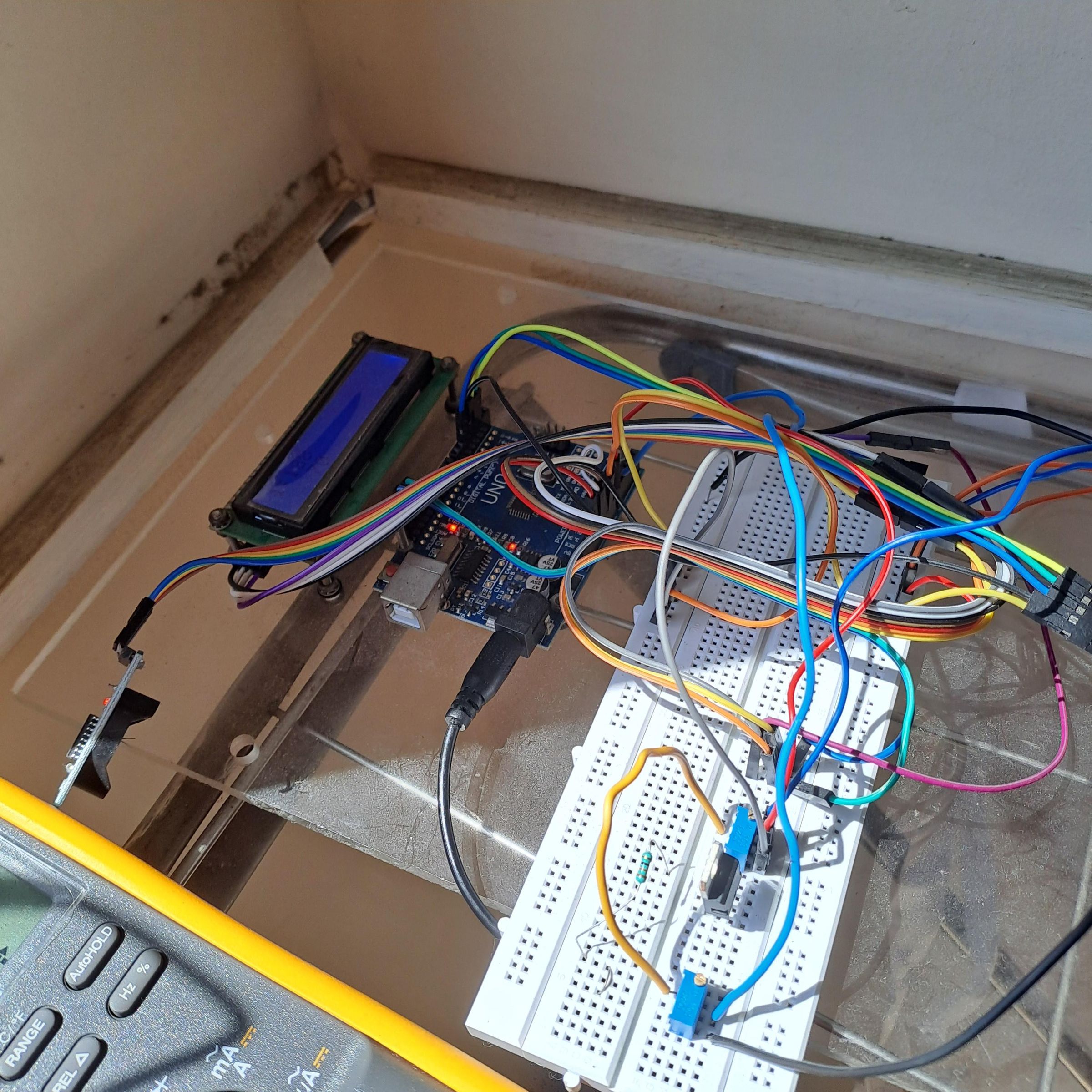 Solar Panel Powered Arduino Uno With a Battery Backup - Instructables