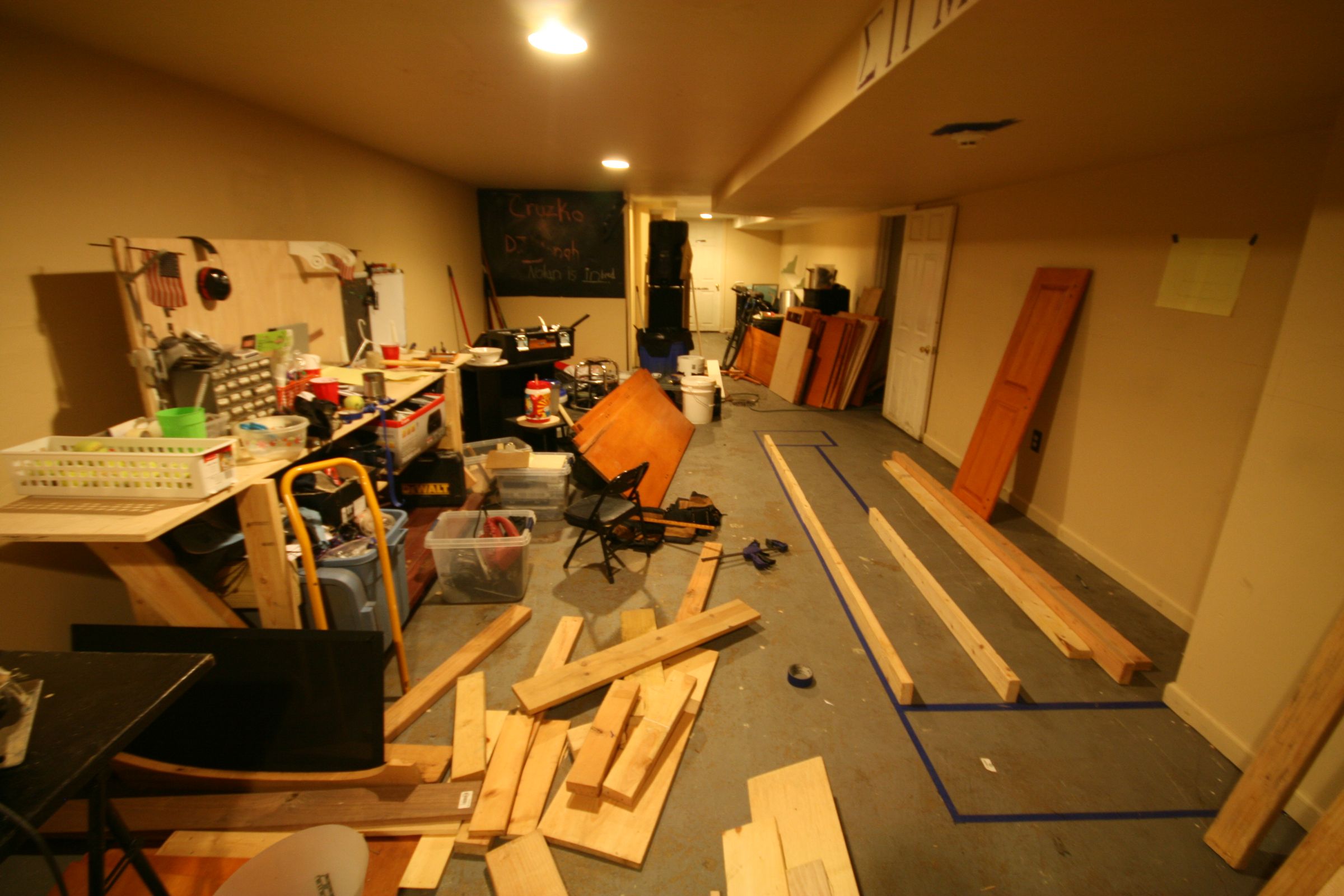 Fraternity Basement Bar : 10 Steps - Instructables