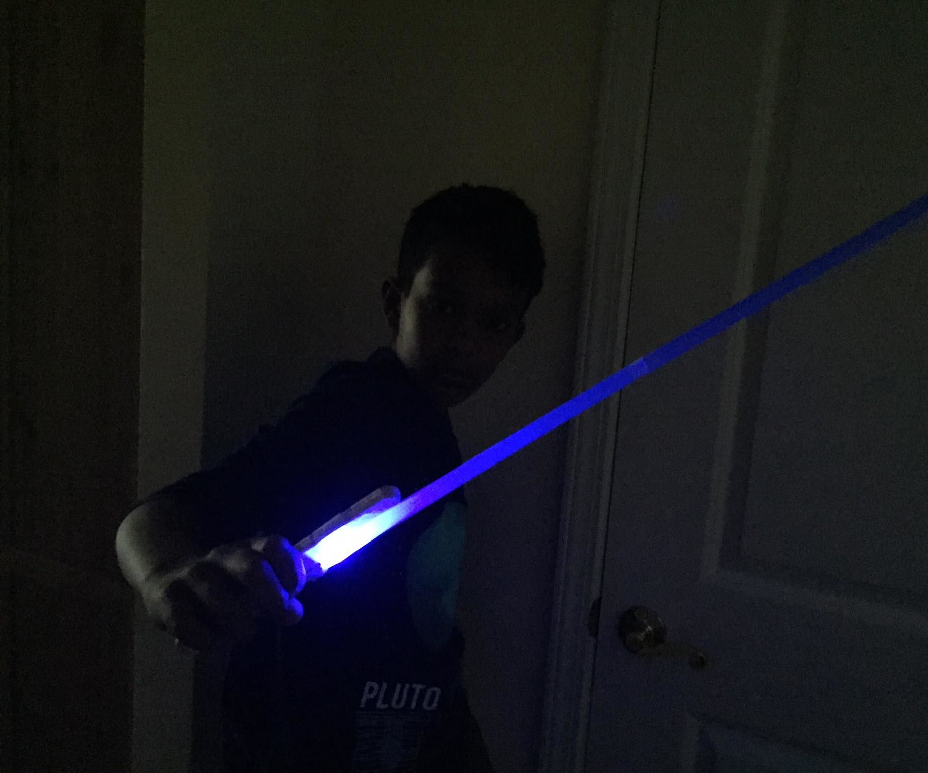 LED Lightsaber : 5 Steps (with Pictures) - Instructables