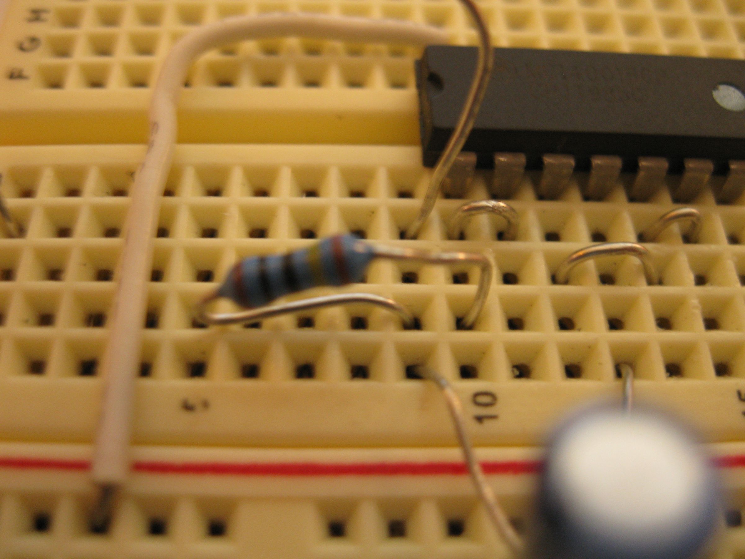 How to Make an Alternating LED Flasher : 6 Steps - Instructables