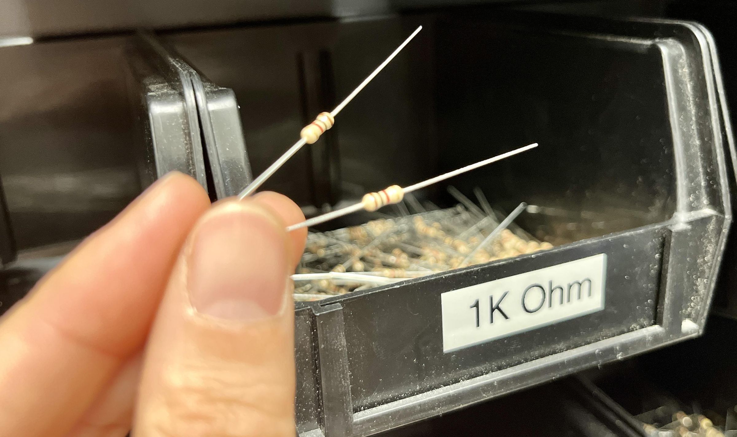 Button-Activated Polling Screen : 6 Steps - Instructables