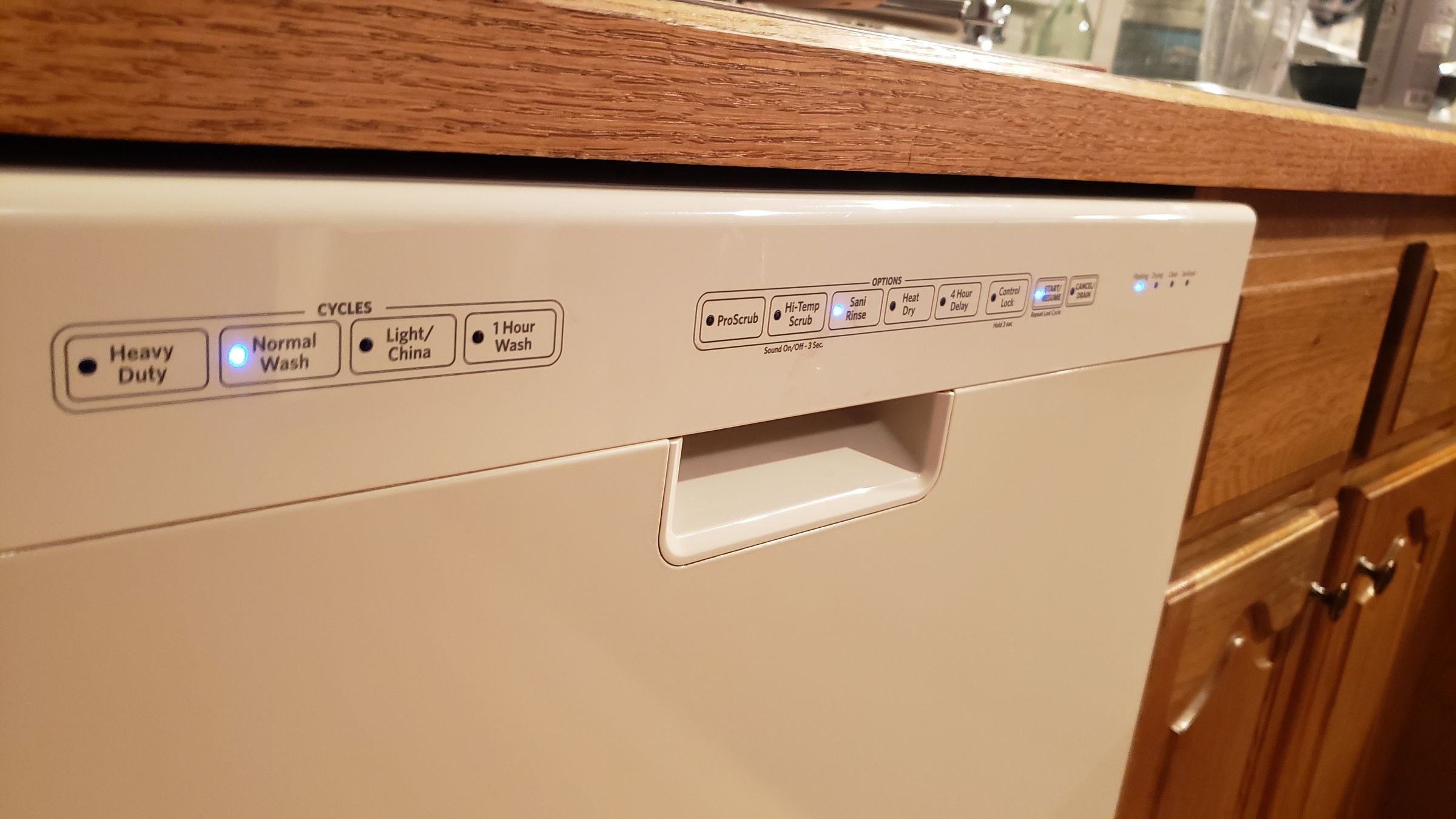 How to Dishwash a Computer Keyboard : 4 Steps - Instructables