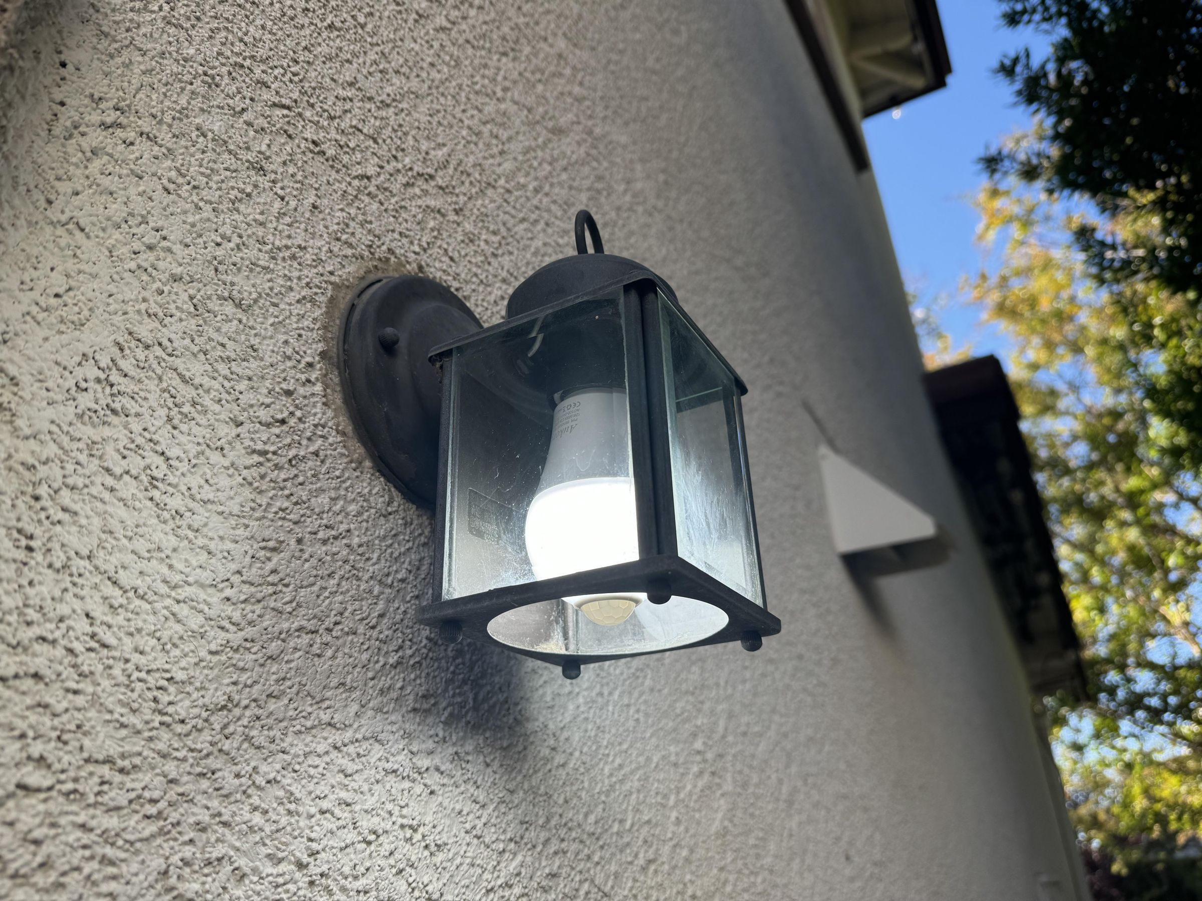 Upcycled Lighting: Extend Your Motion-Activated LED's On-Time : 9 Steps (with Pictures ...