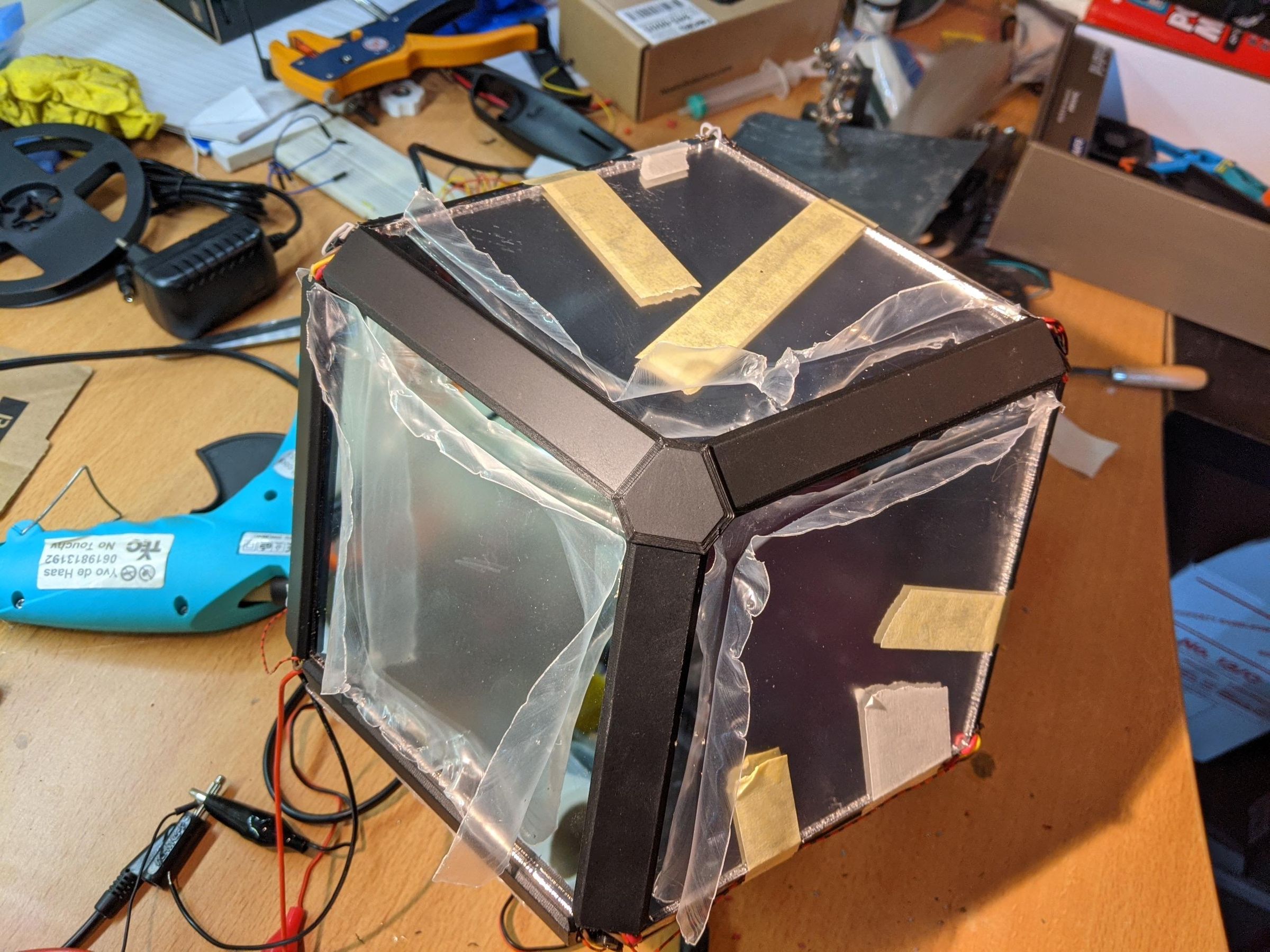 Rhombic Dodecahedron Infinity Lamp : 11 Steps (with Pictures ...