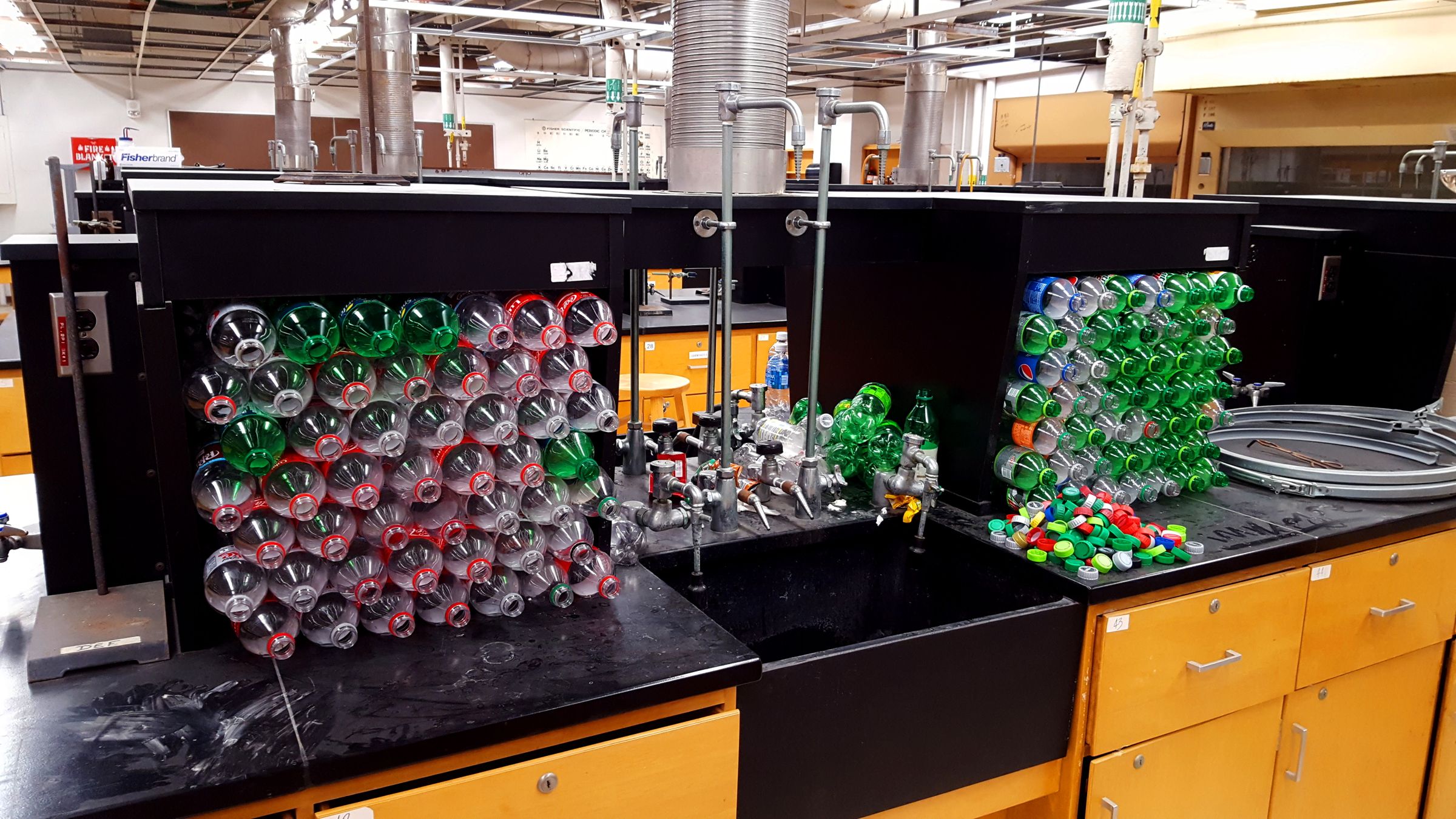 Design and Build a 2,000,000,000x Scale Buckyball Model : 10 Steps ...