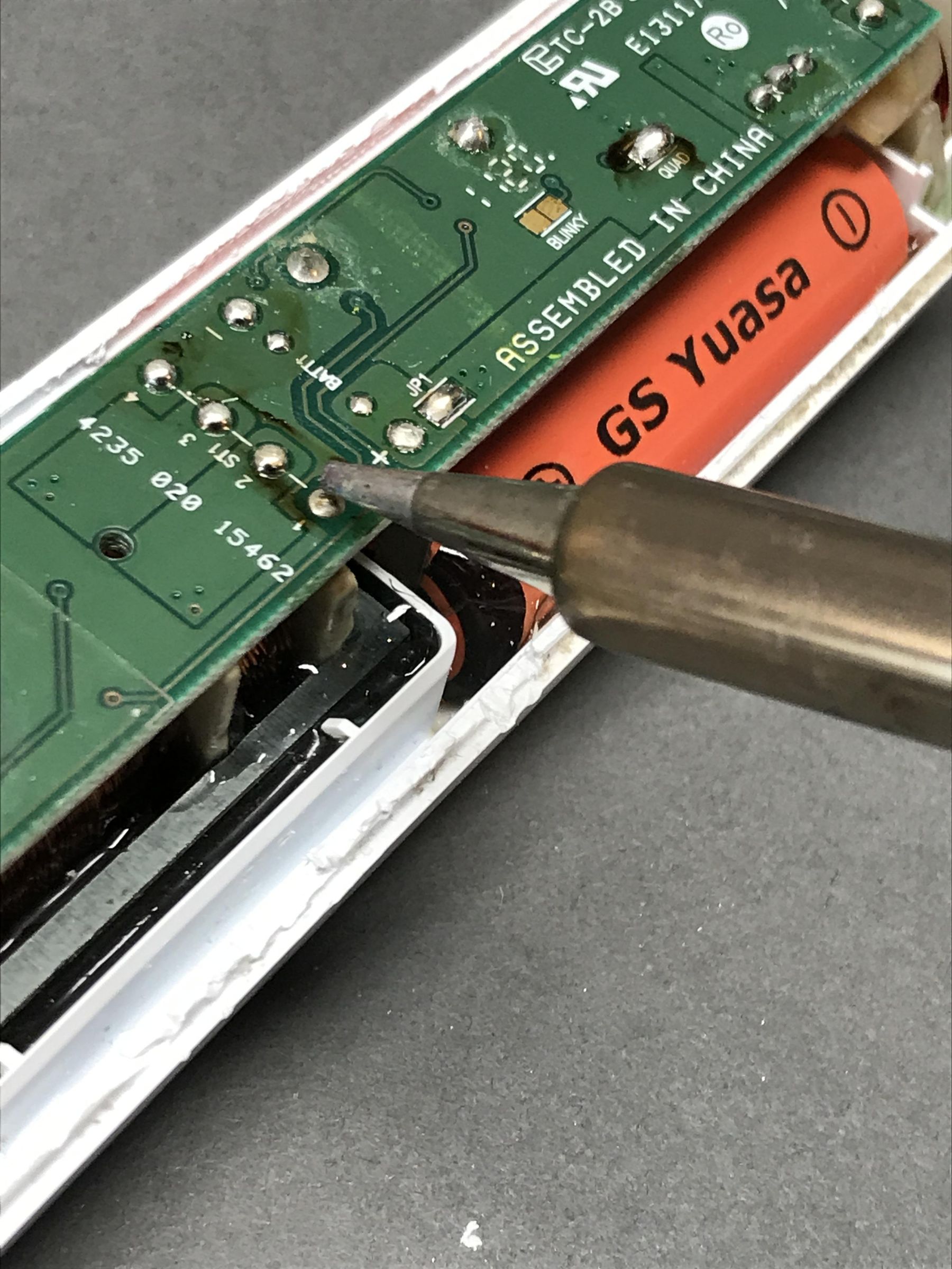 Old Toothbrush Becomes Rechargeable Flashlight : 16 Steps (with ...