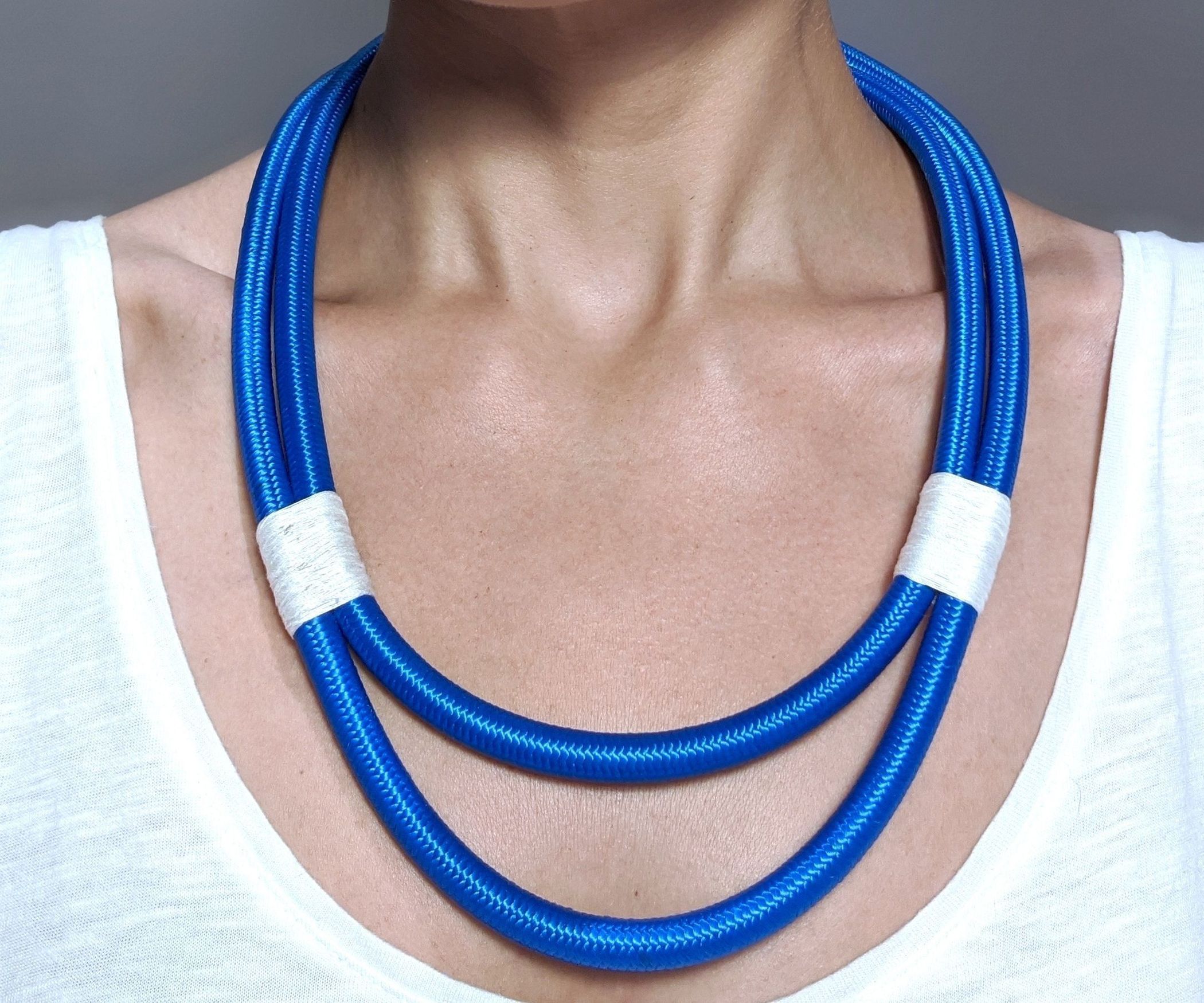 Super Easy Rope'n'Thread Statement Necklace : 7 Steps (with Pictures ...