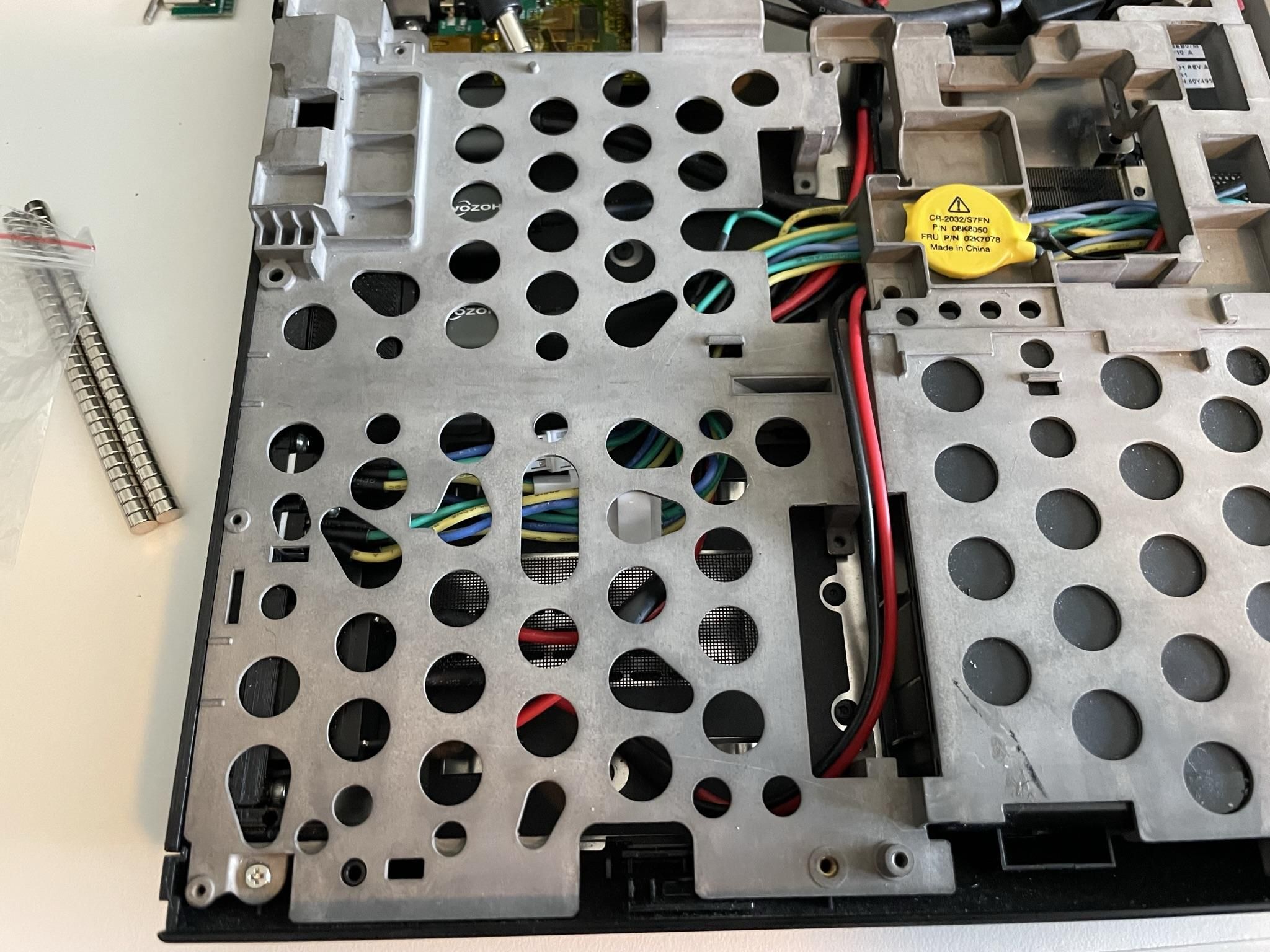 Thinkpad W701DS Lattepanda Alpha + KVM Conversion : 52 Steps ...