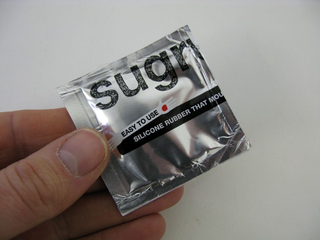 Sugru - How to Make Your Own DIY Sugru Sachet / Save Left Over Sugru ...