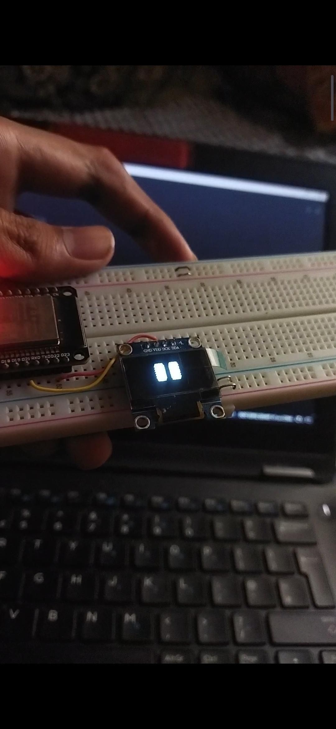 Robotic Expressions Using Oled Display and ESP32 : 5 Steps - Instructables