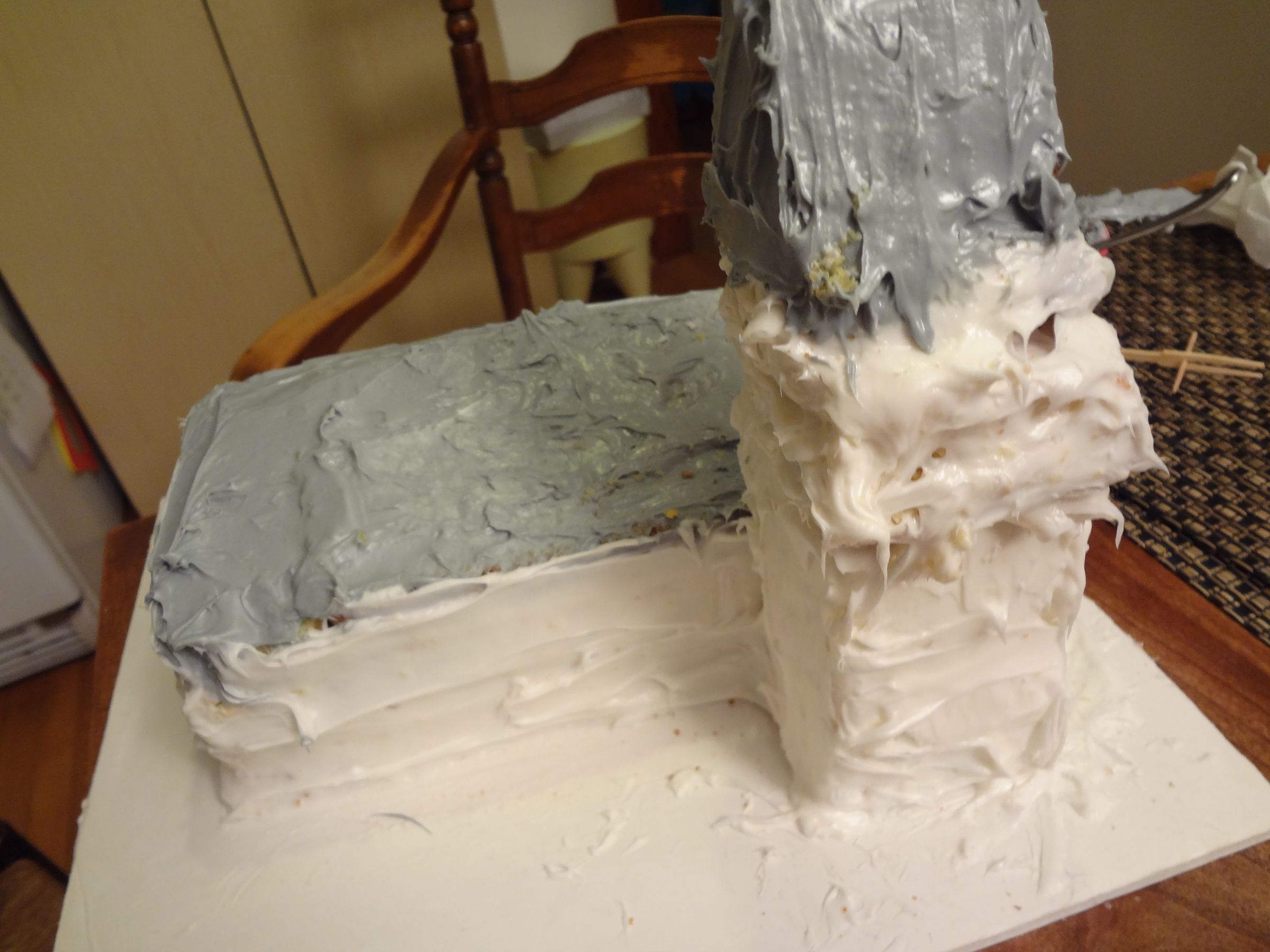 Church Cake : 4 Steps - Instructables