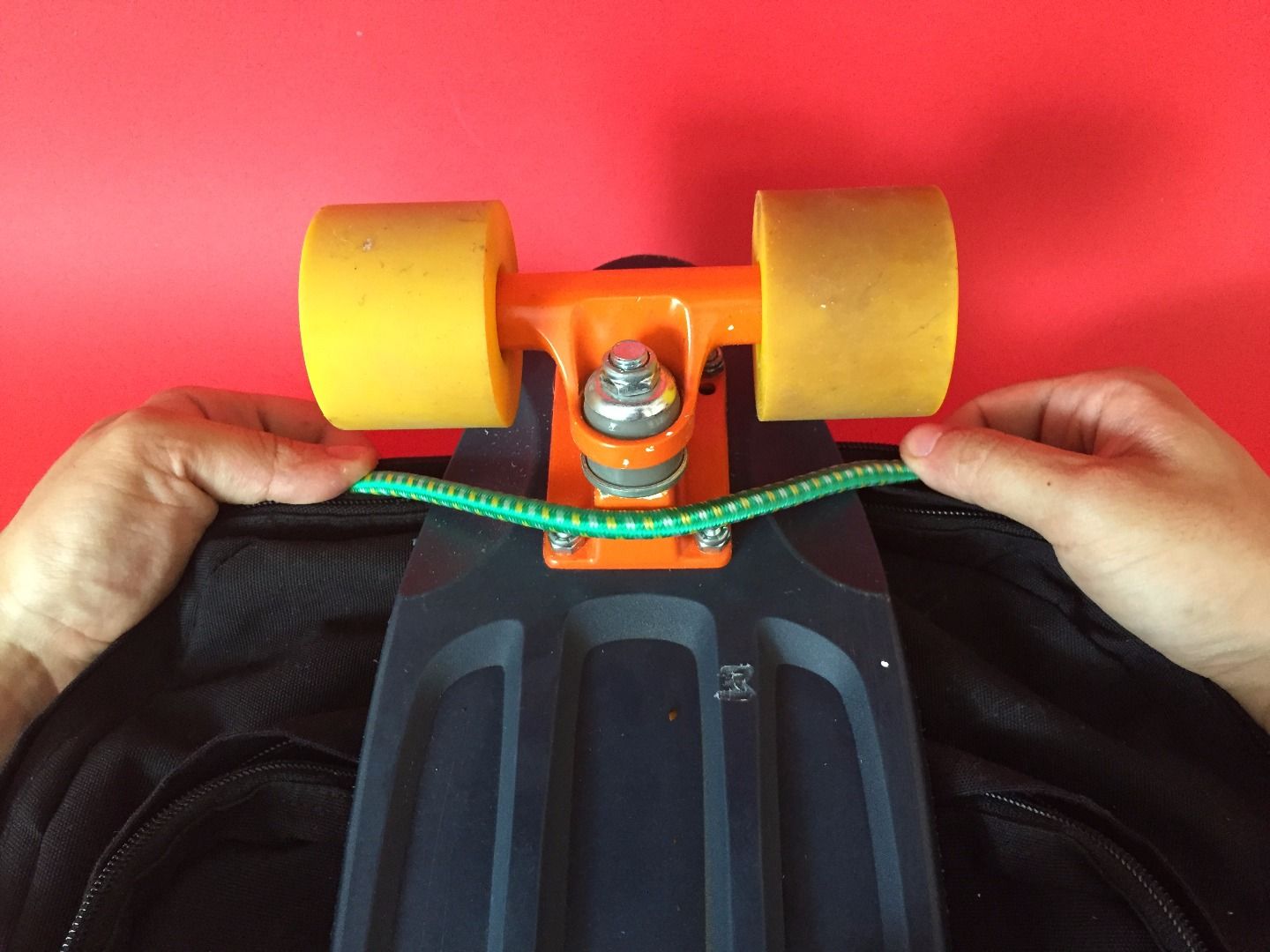 DIY Pennyboard Backpack : 11 Steps (with Pictures) - Instructables